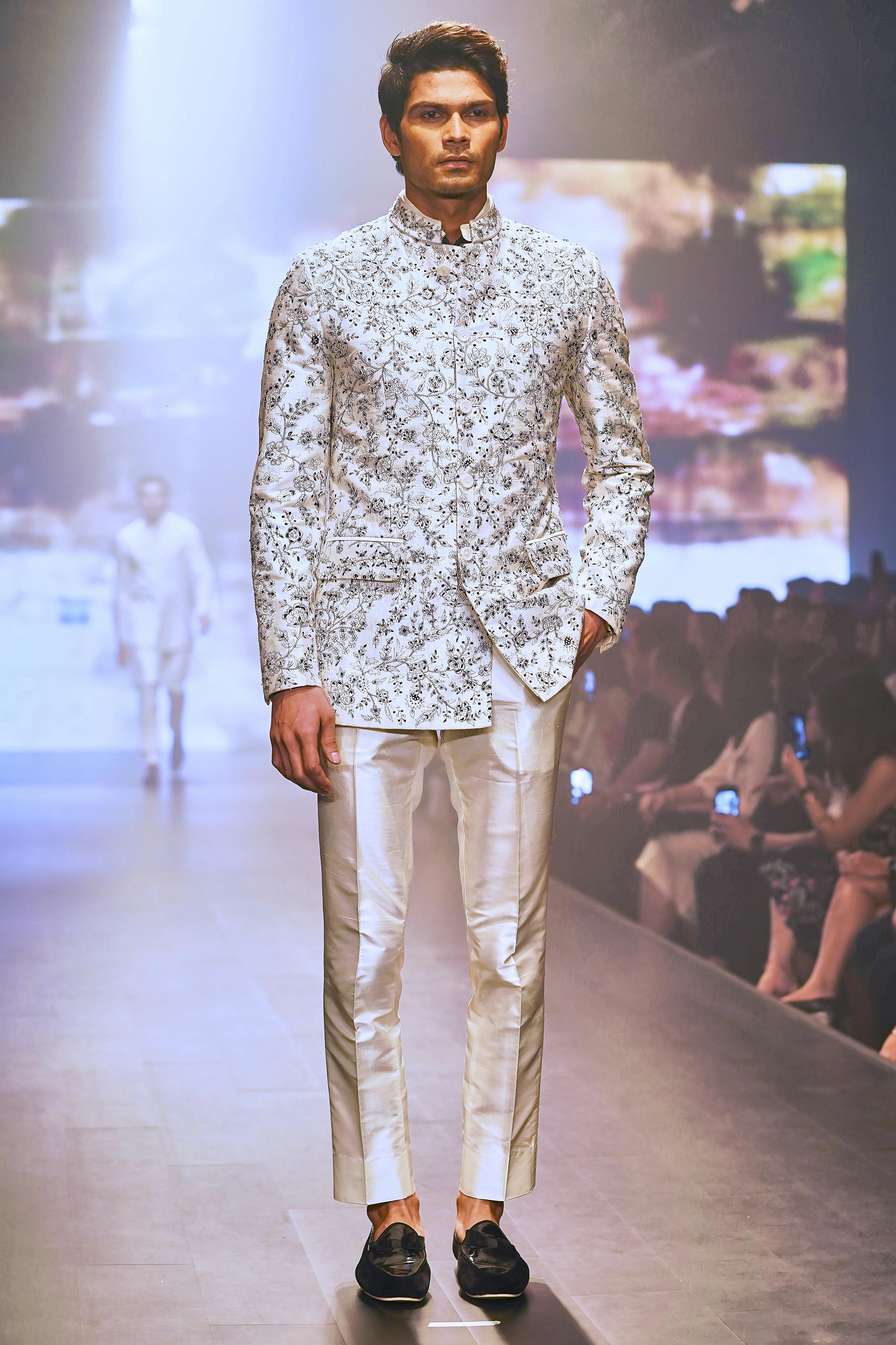 32+ Best Free Pageant Stock Photos & Images · 100% Royalty-Free HD ...