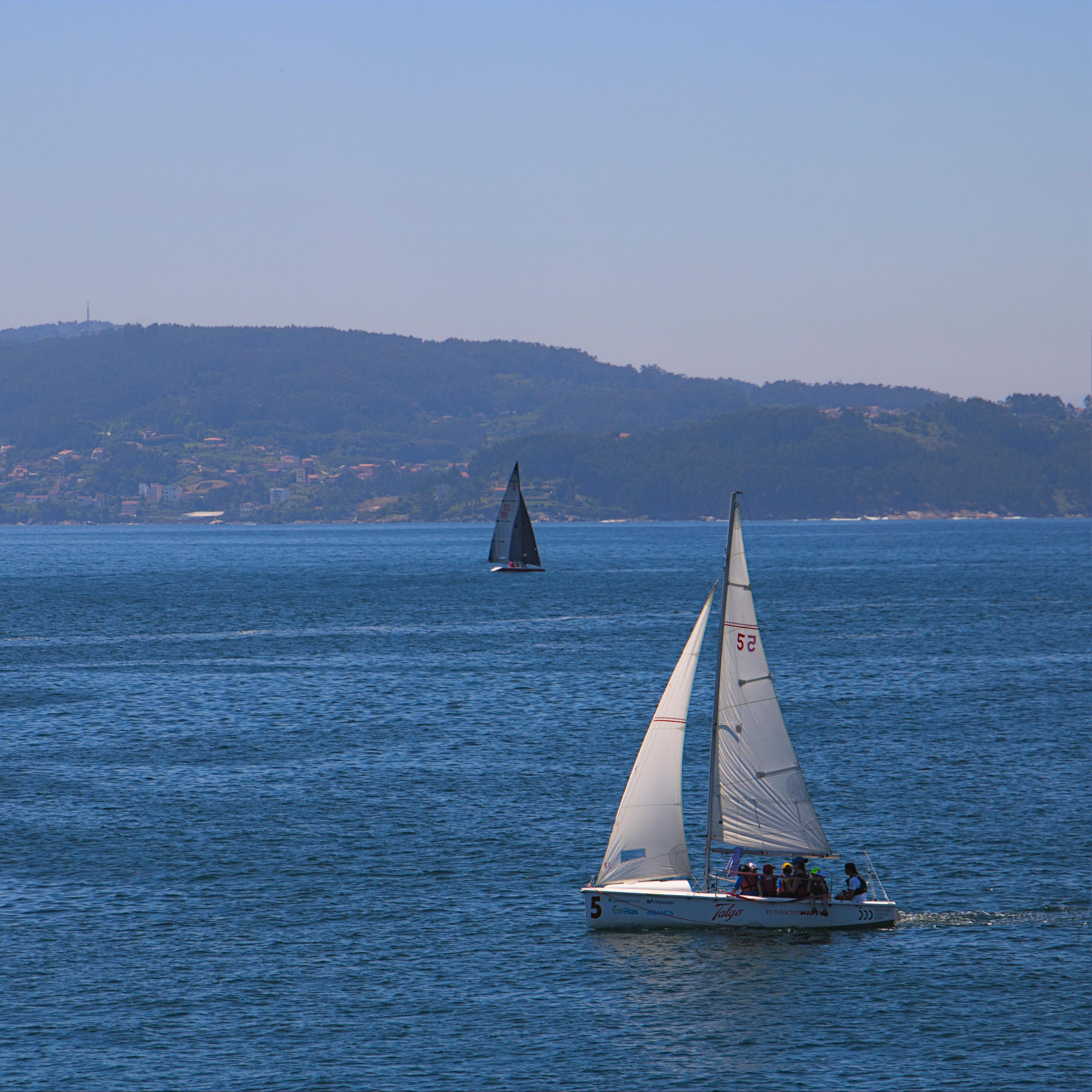 2,951+ Best Free Sailboats Stock Photos & Images · 100% Royalty-Free HD ...