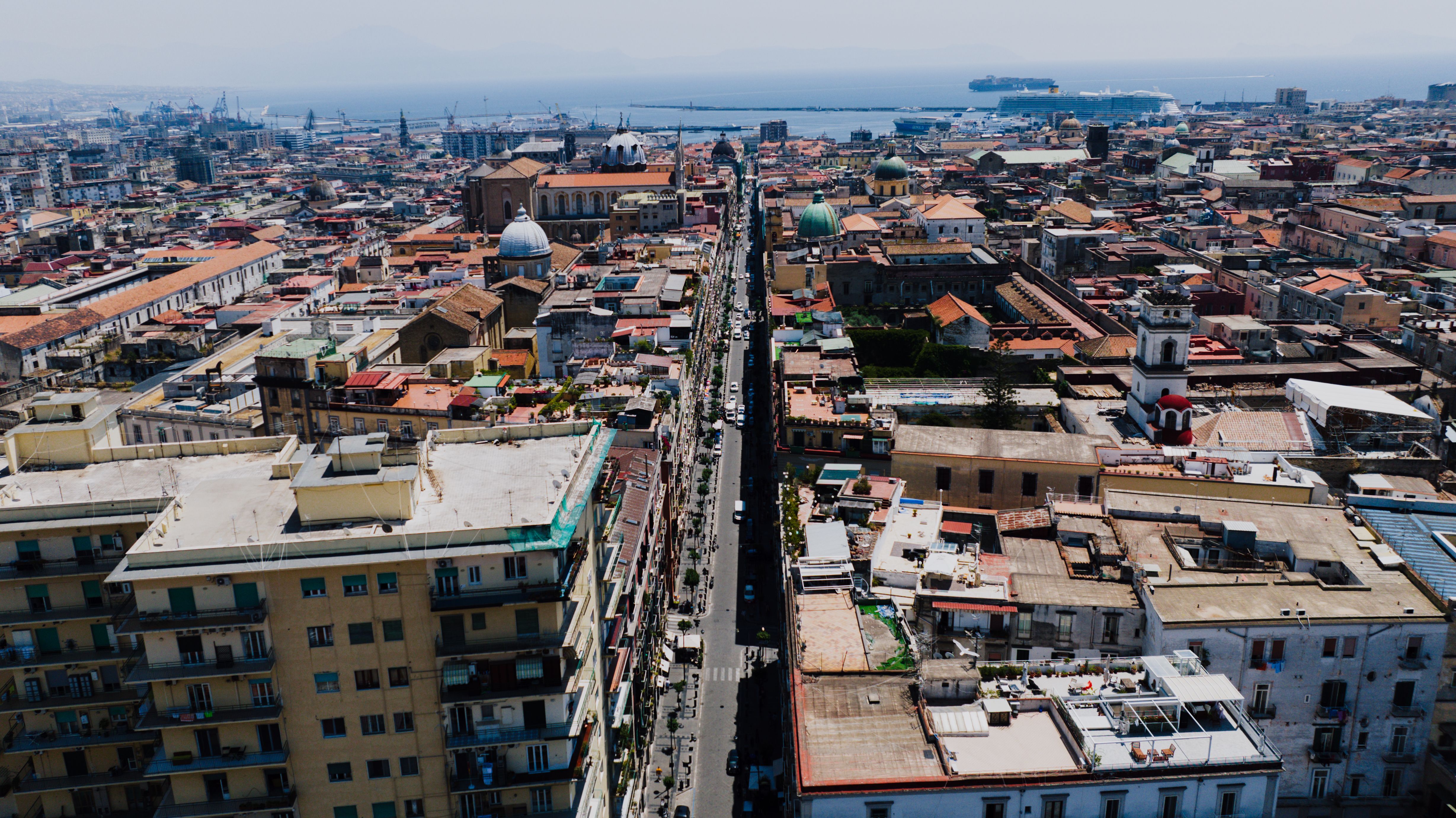 10,534+ Best Free Roofs Stock Photos & Images · 100% Royalty-Free HD ...
