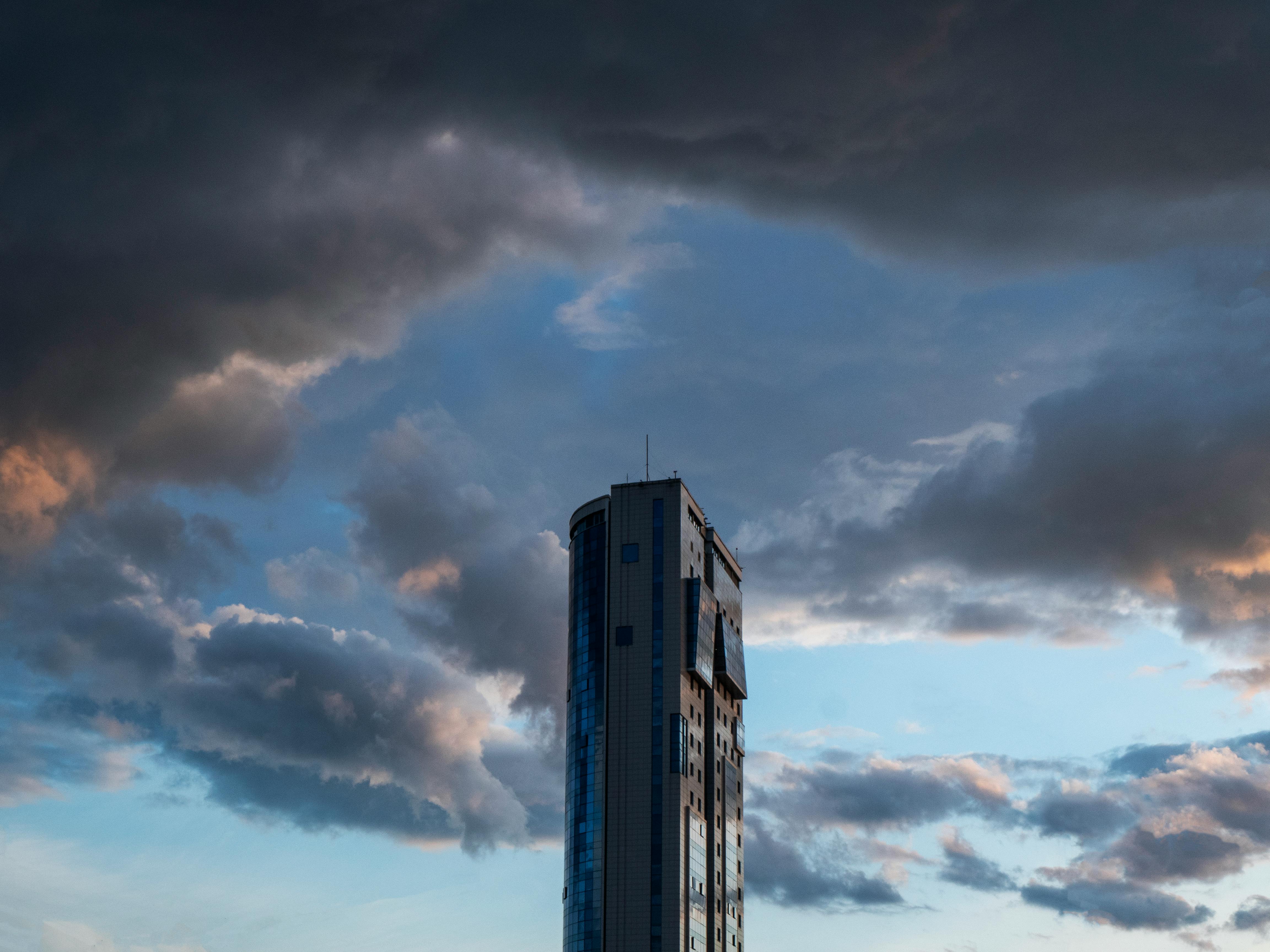 Drone Shot of a Building · Free Stock Photo