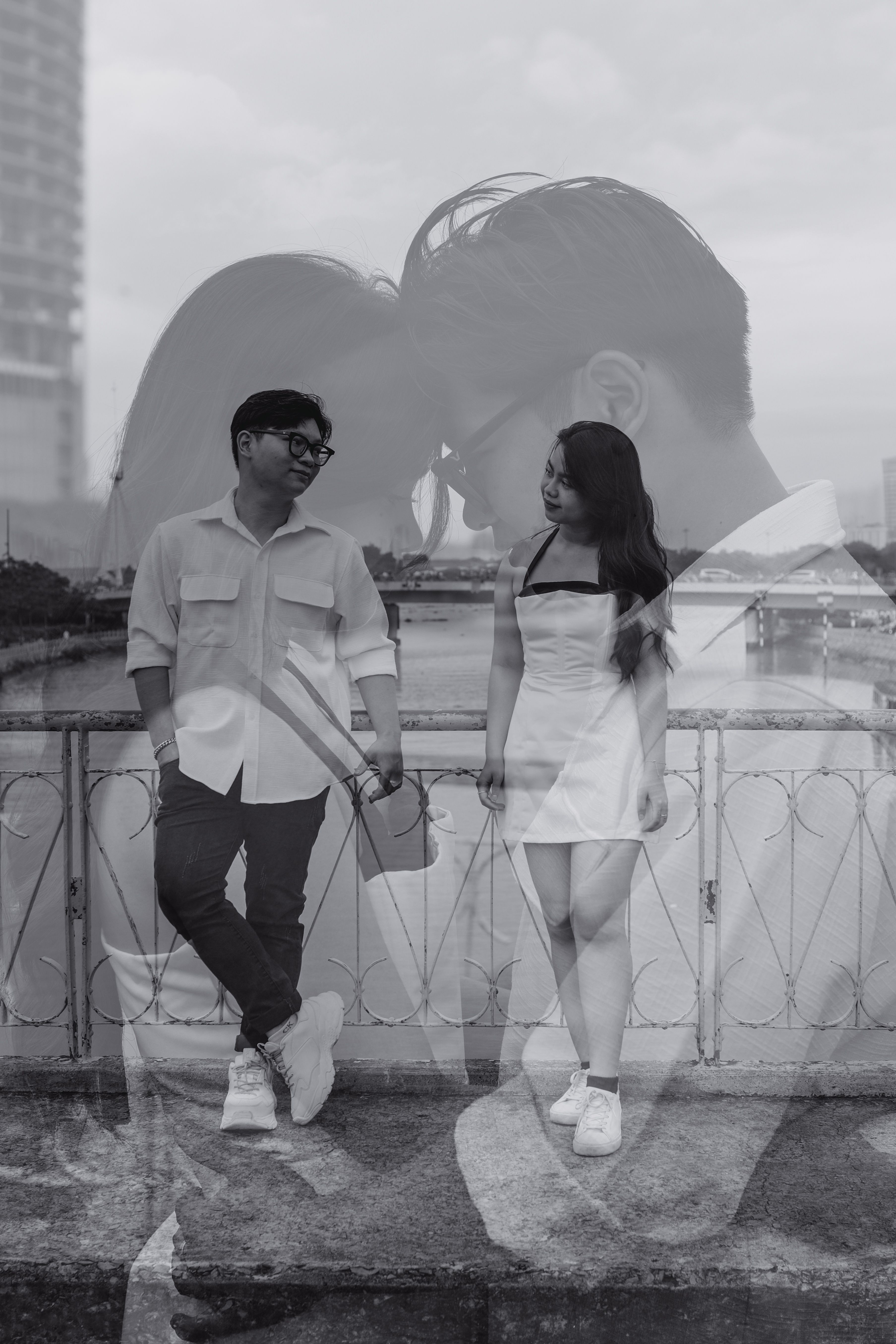 Monochrome Photo of a Romantic Couple · Free Stock Photo