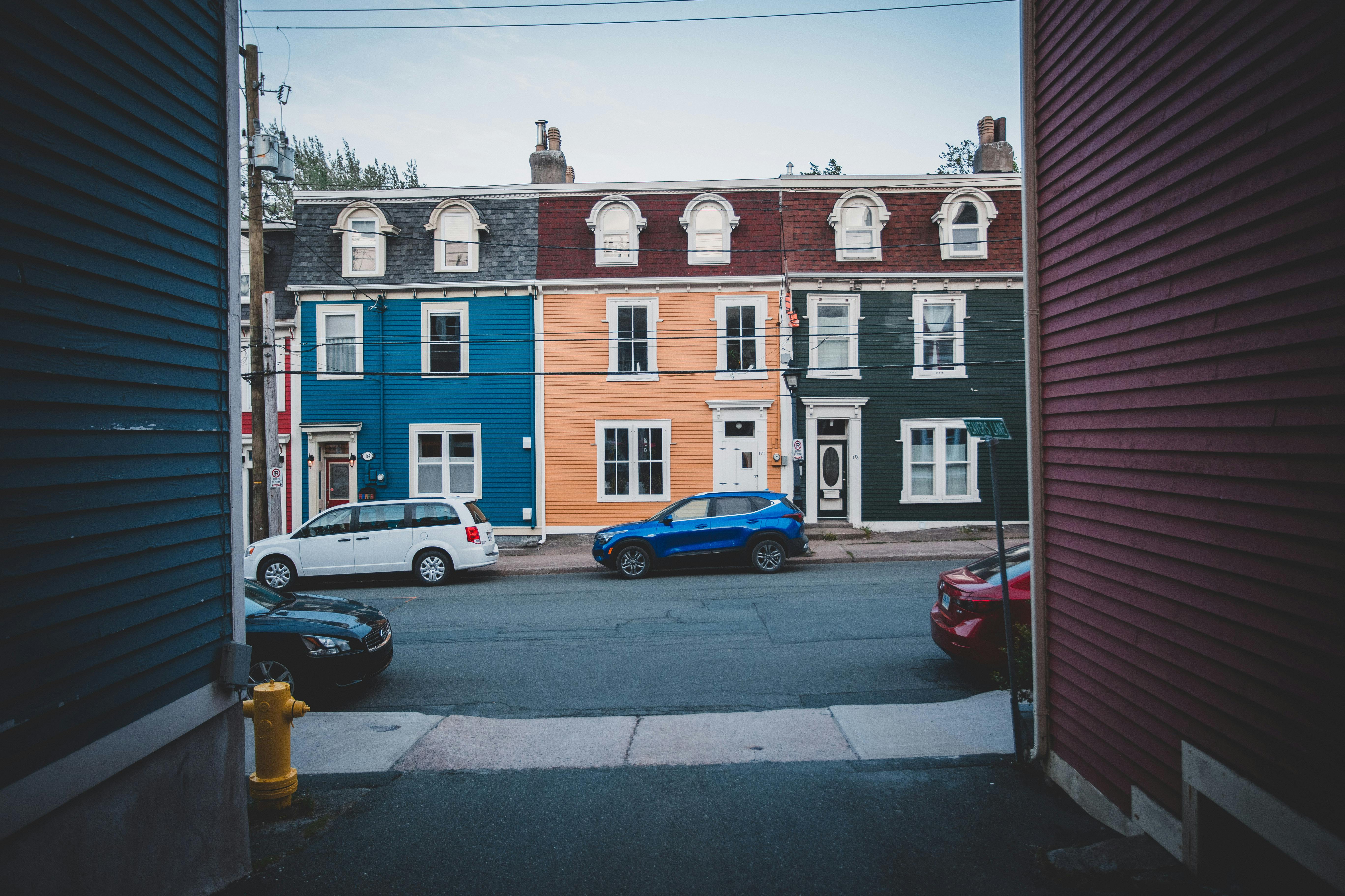 Street Seen From an Alley · Free Stock Photo