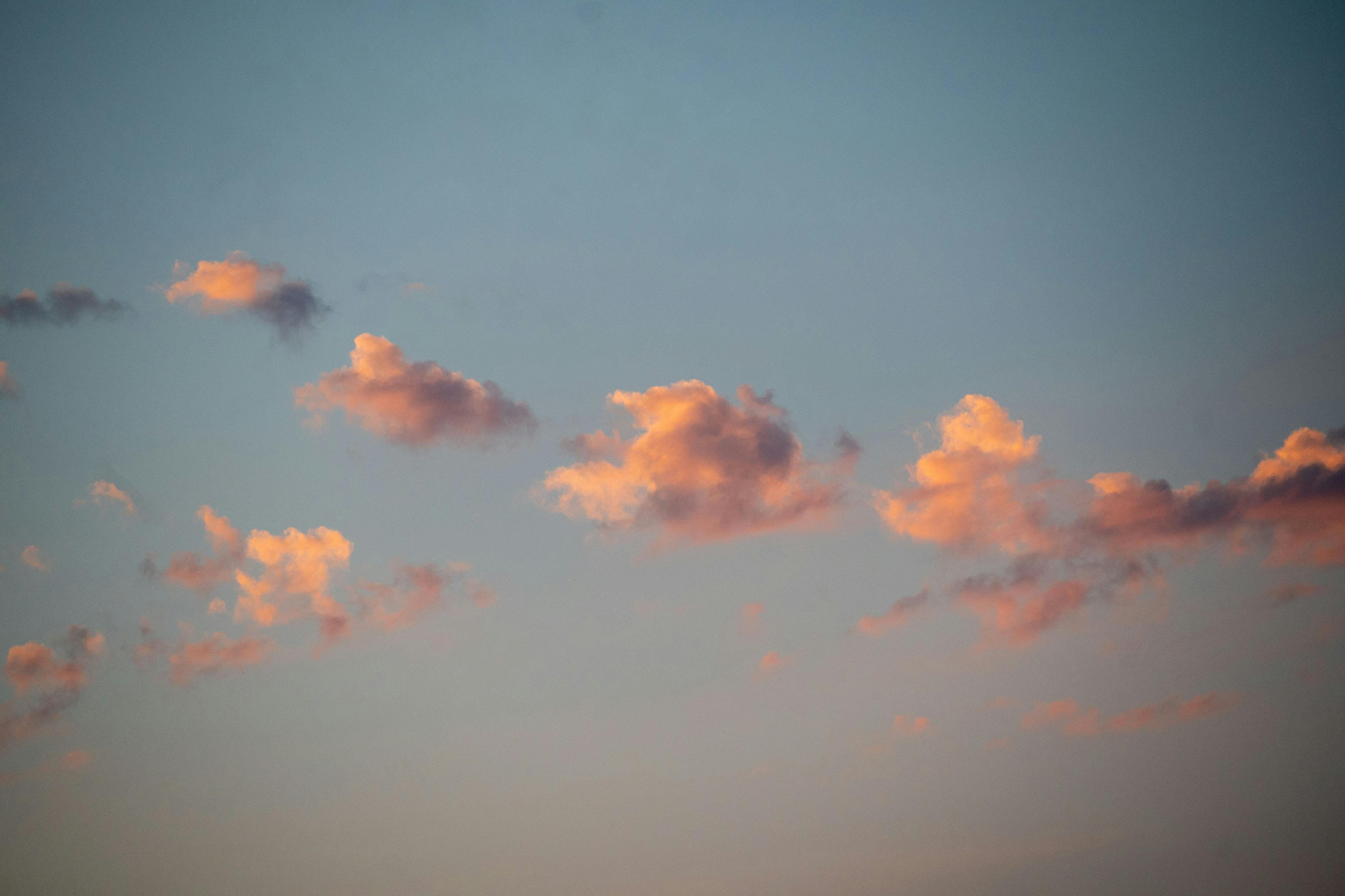 Clouds on a Blue Sky during Dusk · Free Stock Photo
