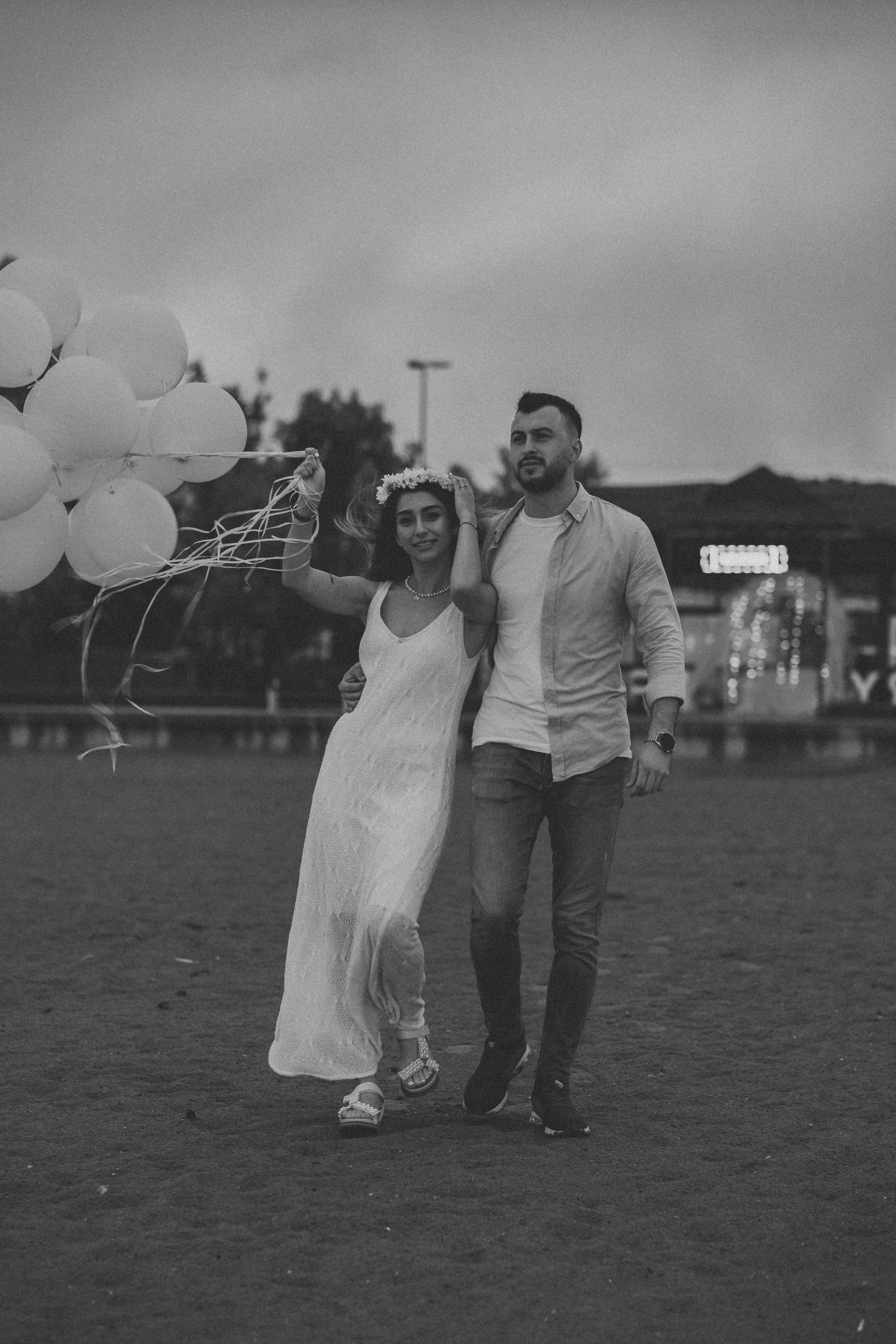 Couple Roaming through Desert · Free Stock Photo