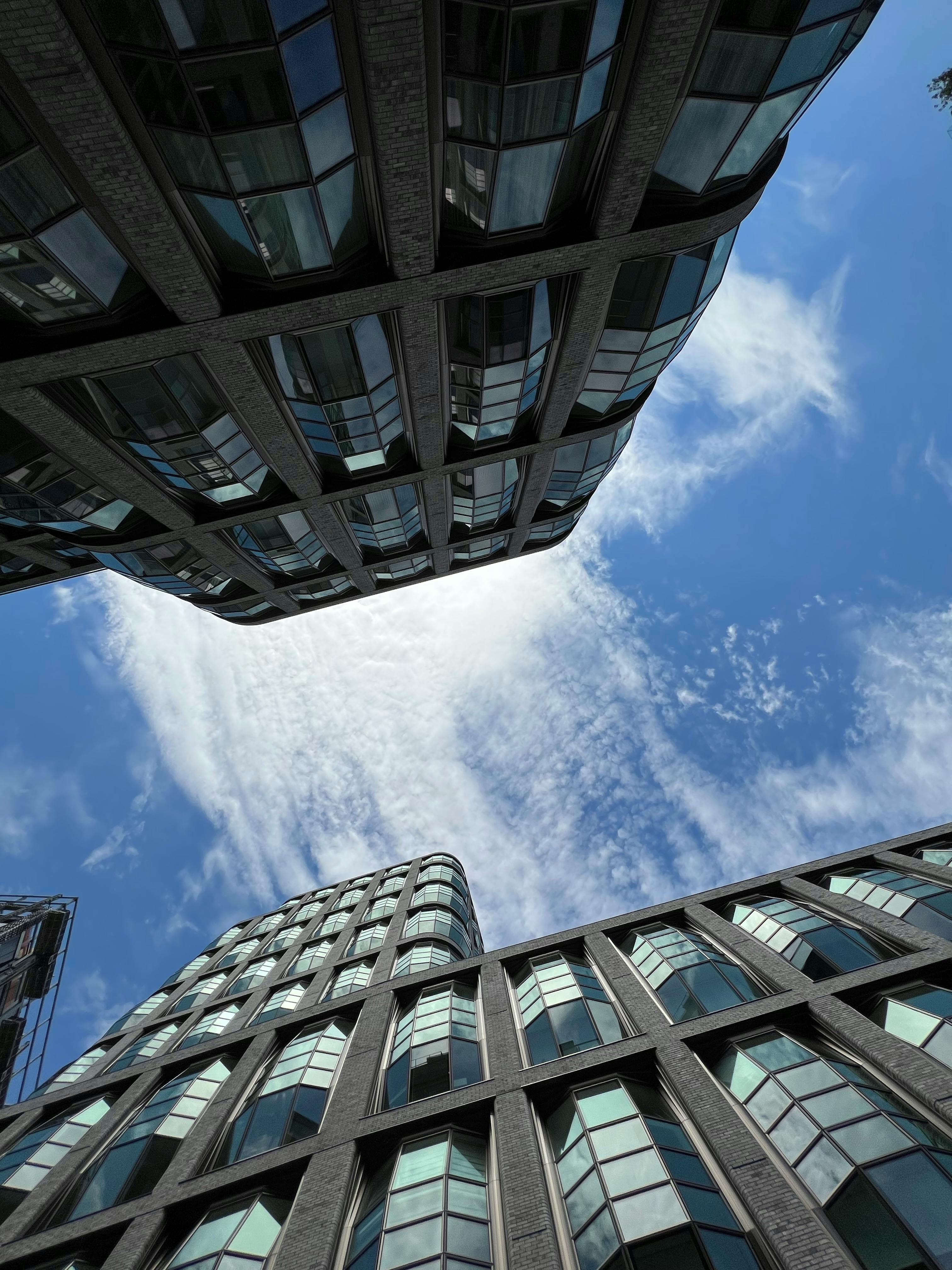 Modern Urban Building · Free Stock Photo