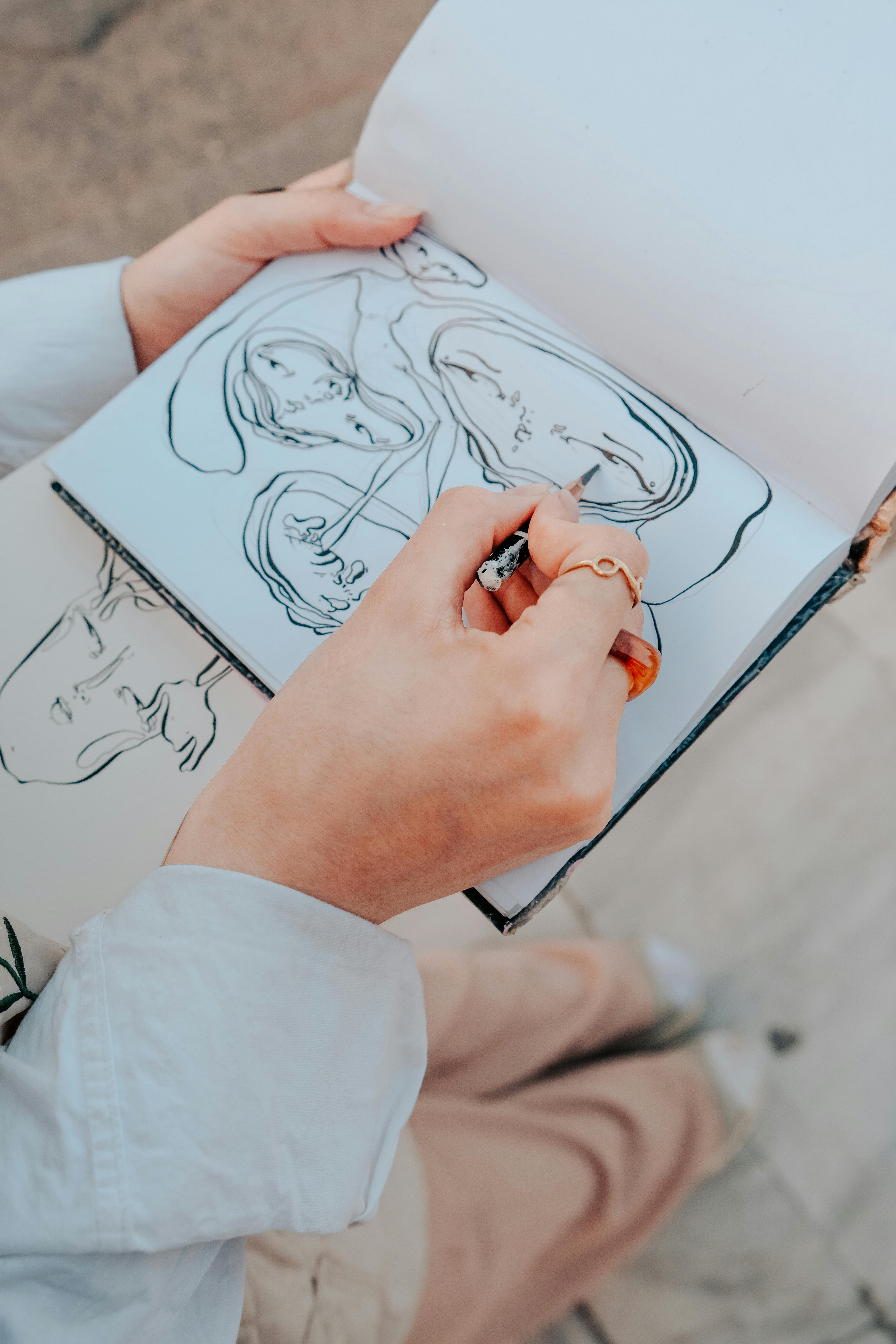 6.921+ Fotos y Imágenes de Dibujando Gratis · Banco de Fotos Gratis