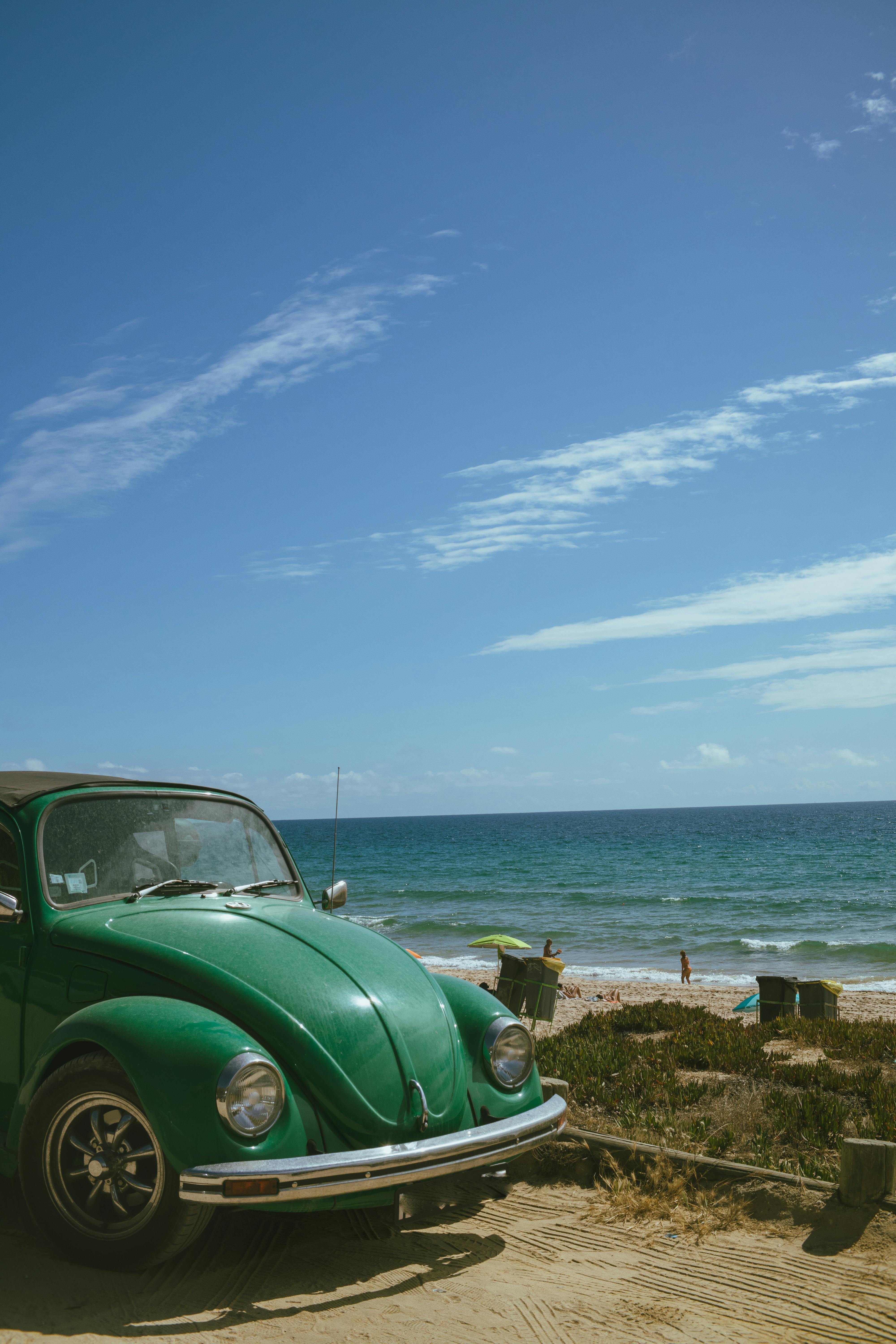 White Van on the Road · Free Stock Photo