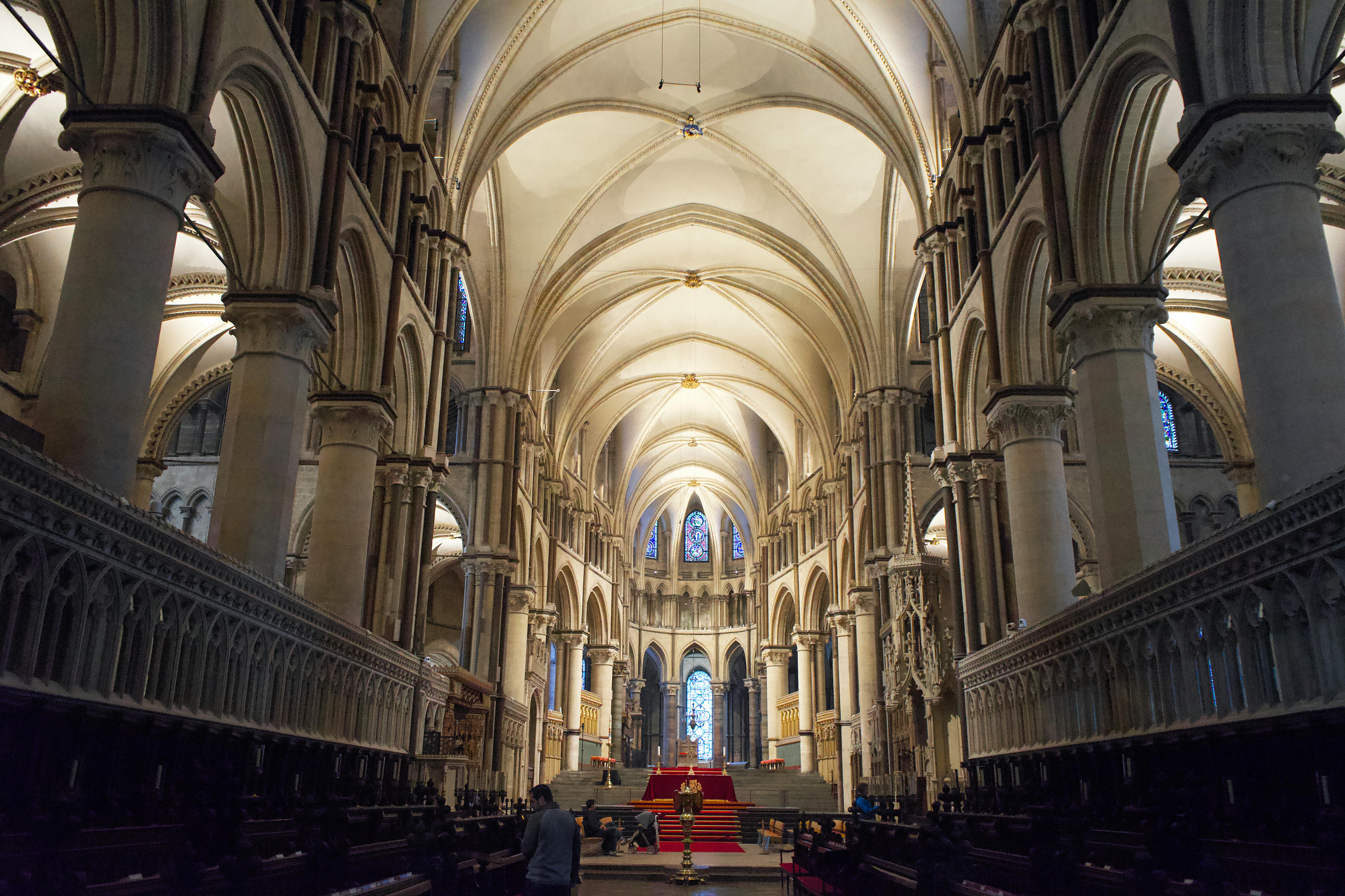 Arched Ceiling of Gothic Cathedral · Free Stock Photo