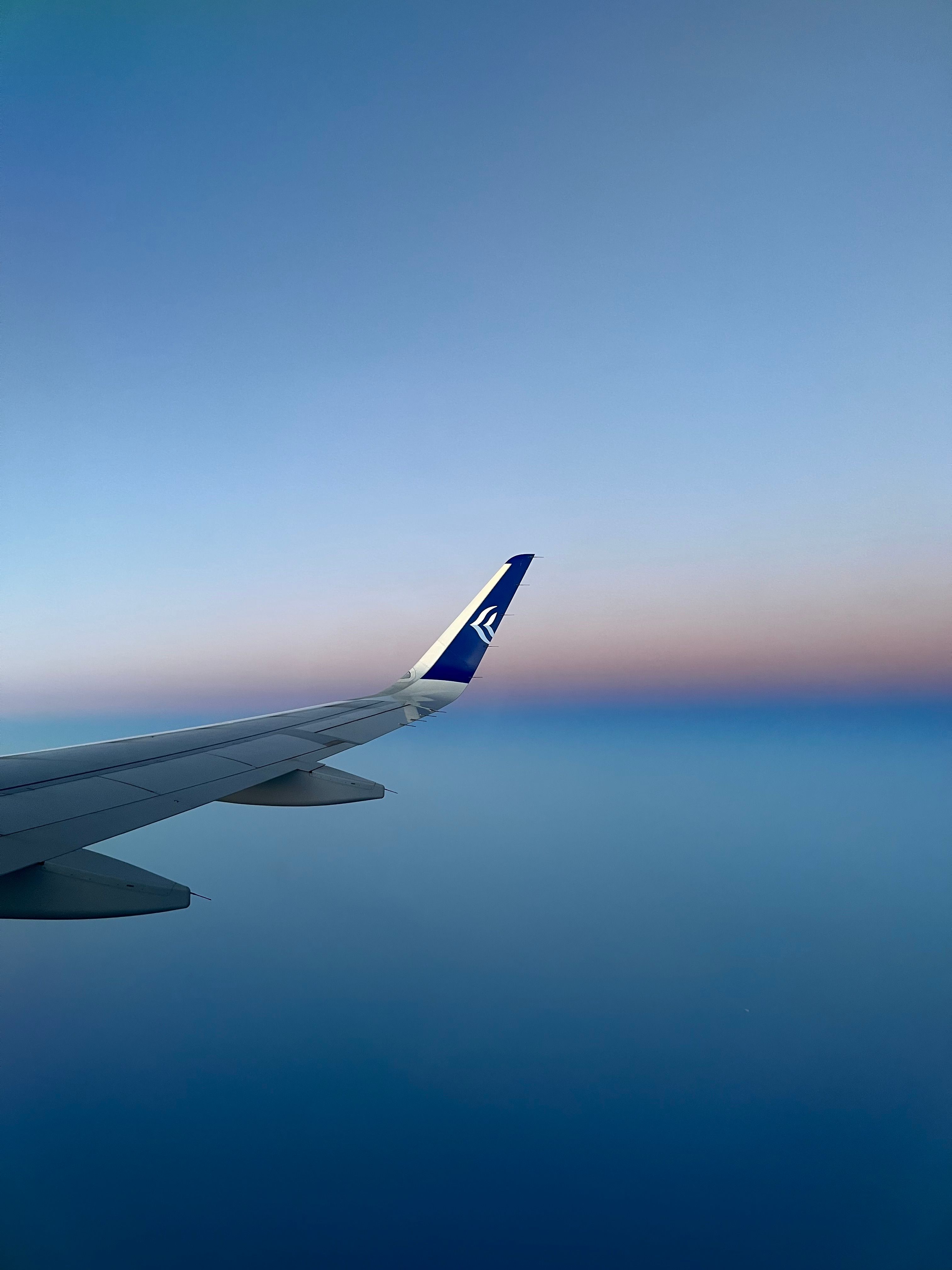Foto de stock gratuita sobre aeronave, al aire libre, ala de avión ...