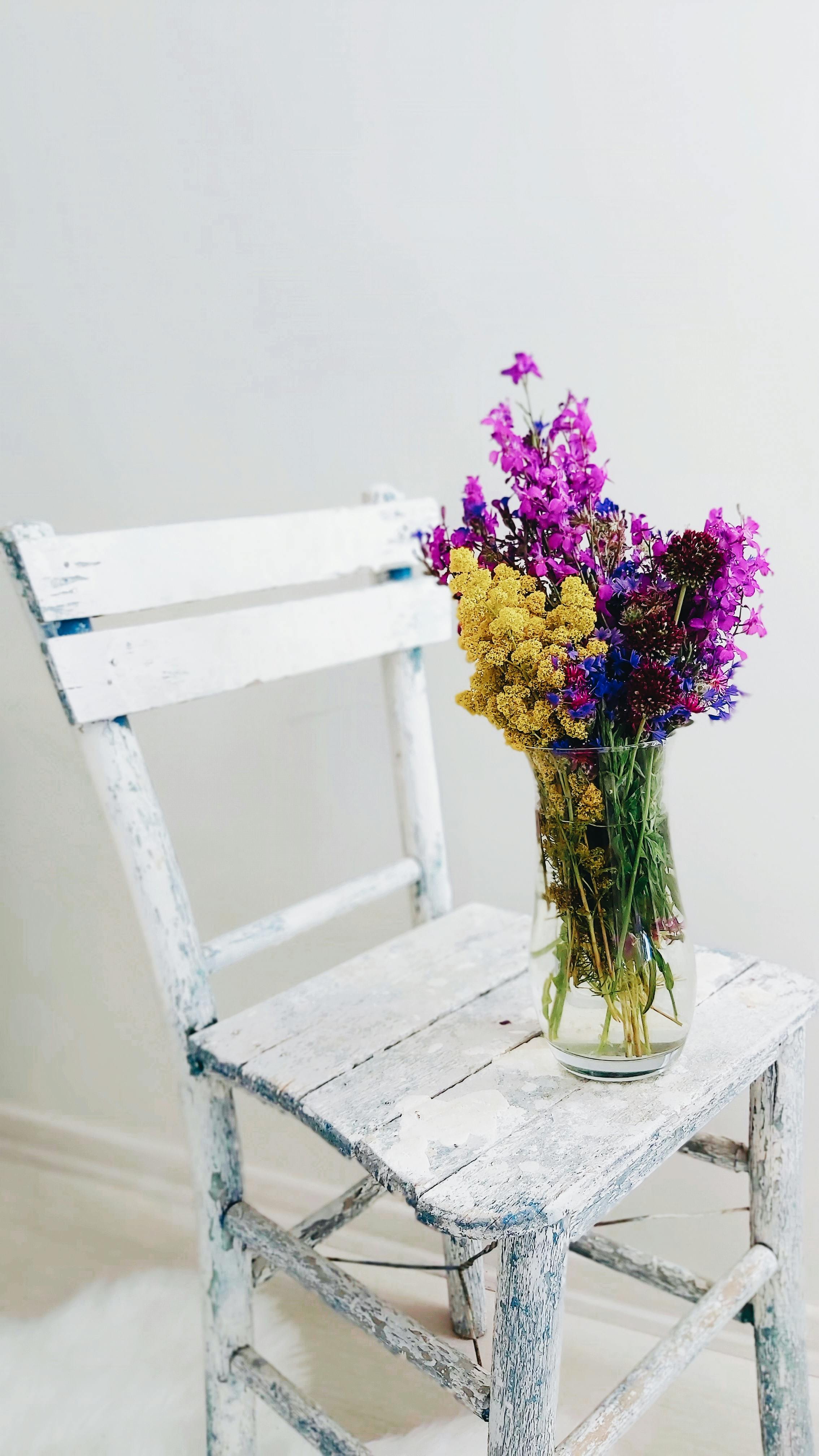 Flower Bouquet on Chair · Free Stock Photo