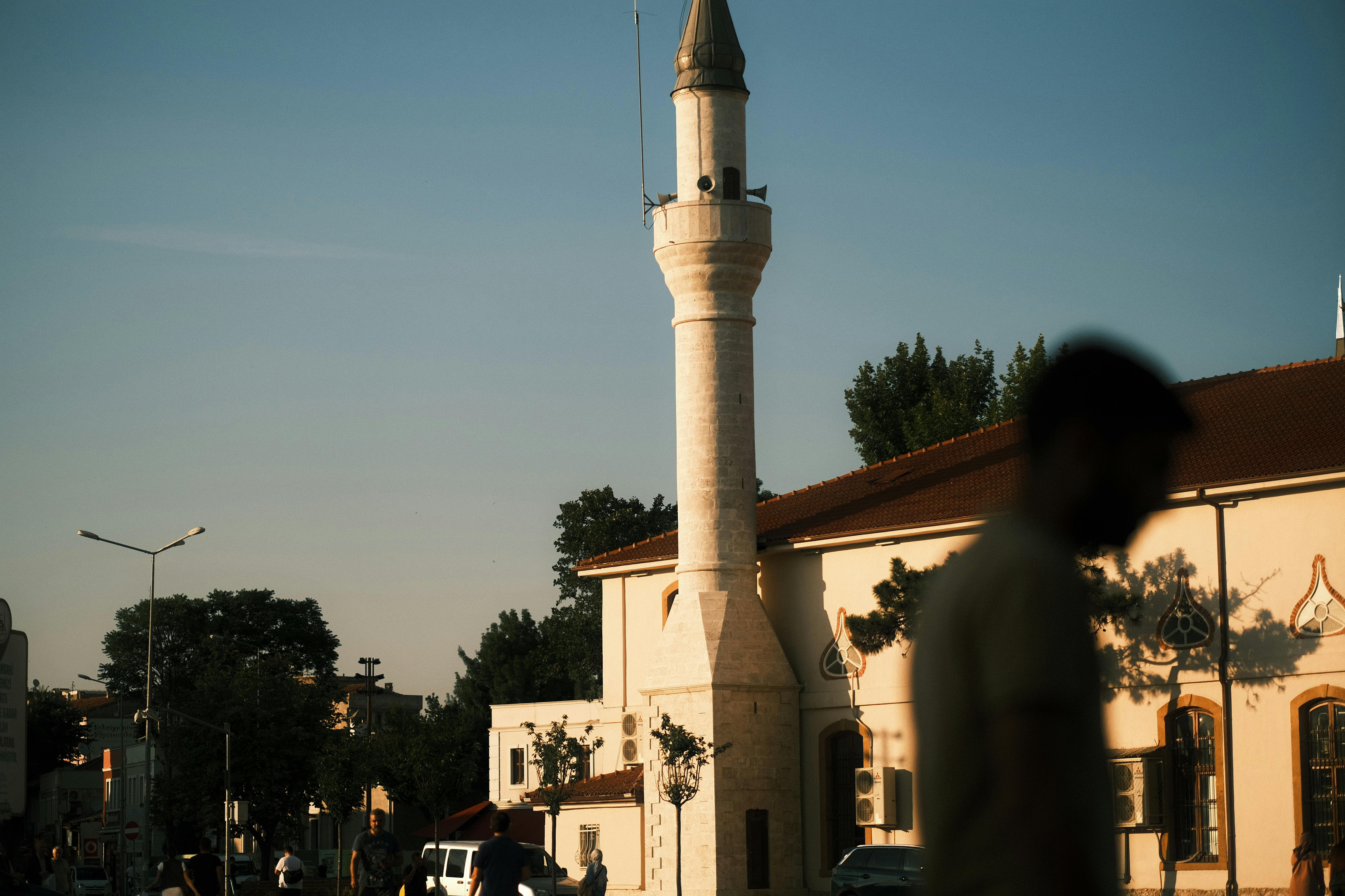 Castle with Towers on Summer Day · Free Stock Photo