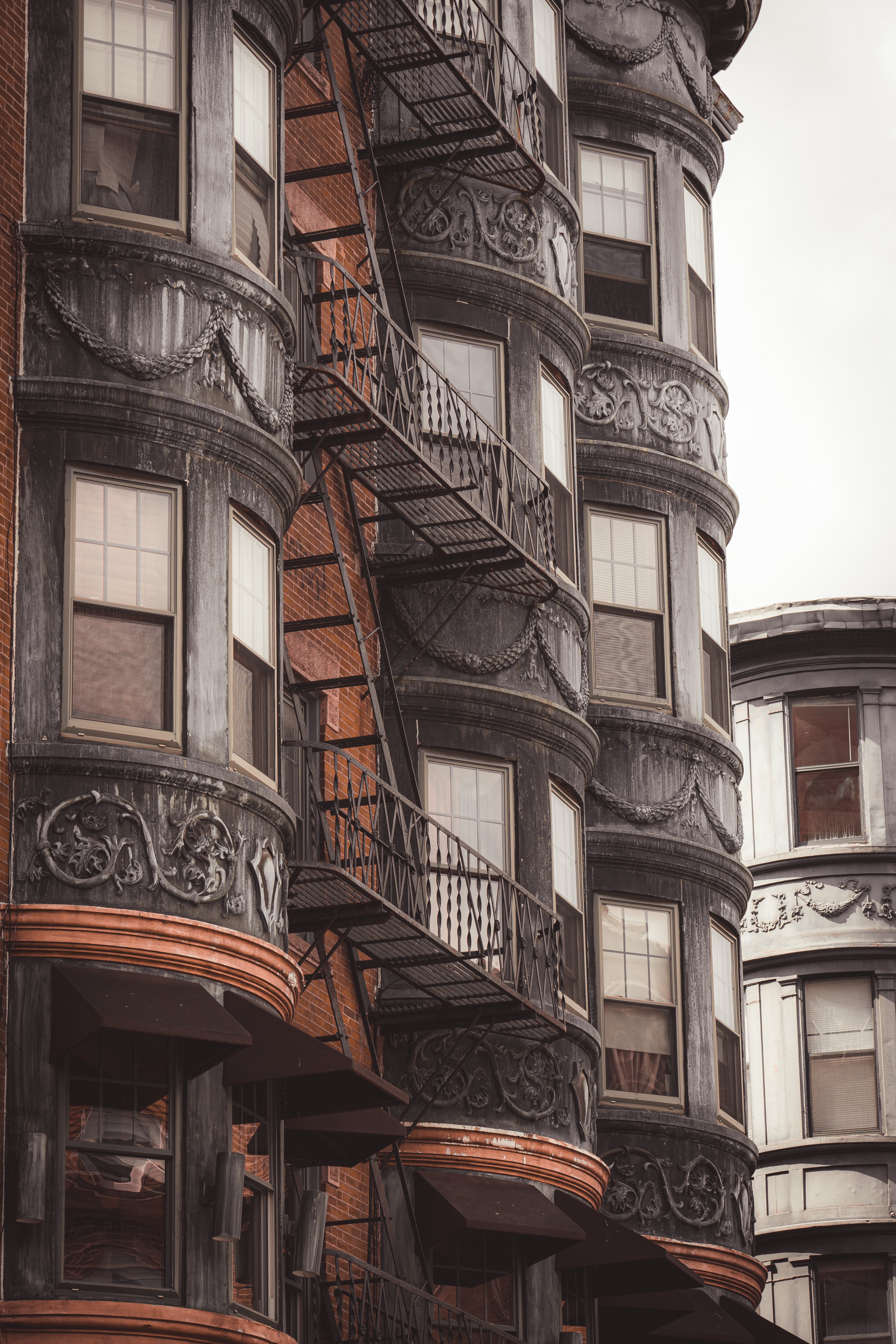 Windows in a Traditional Tenement House · Free Stock Photo