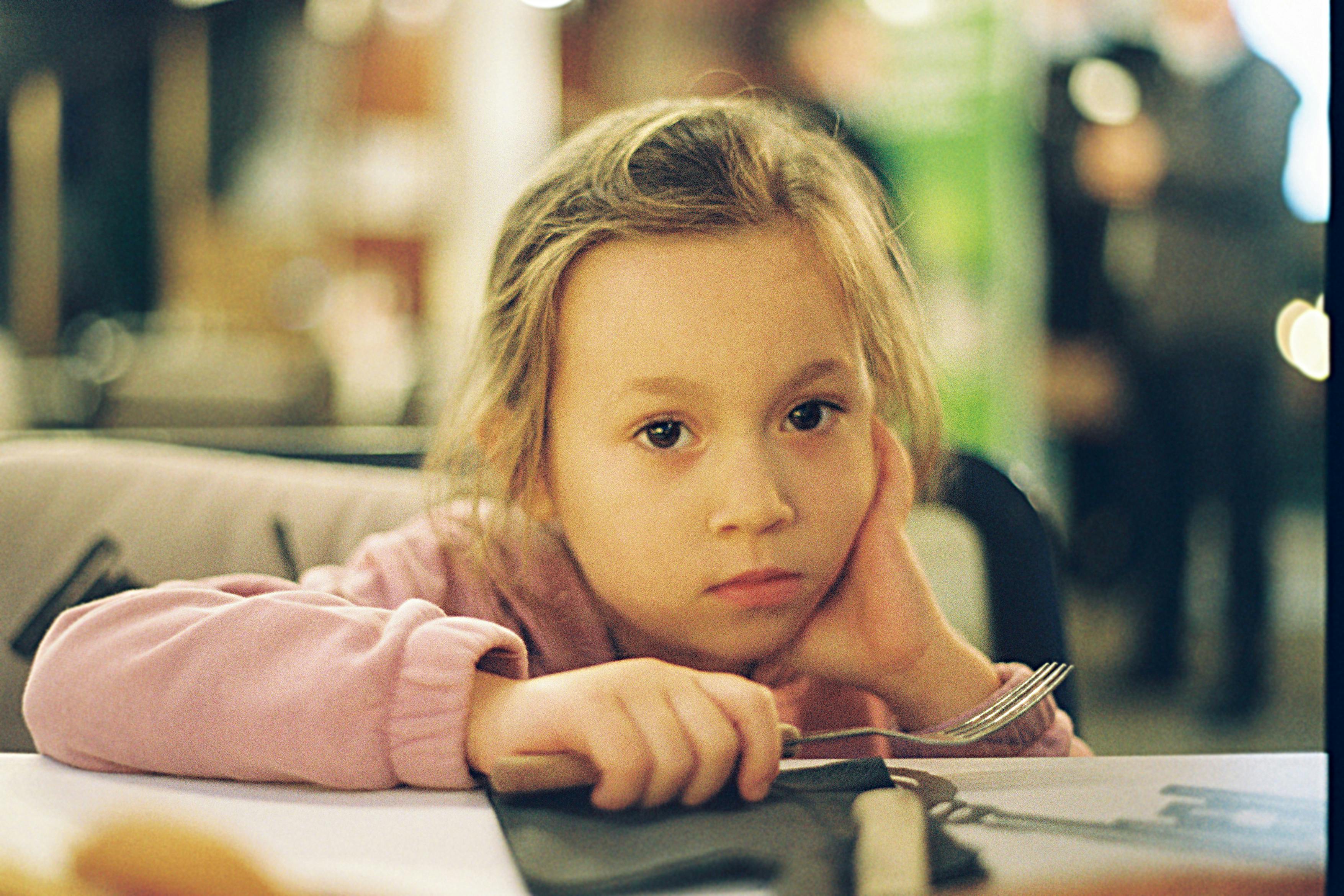 Sad Cute Face Photos, Download The BEST Free Sad Cute Face Stock Photos ...