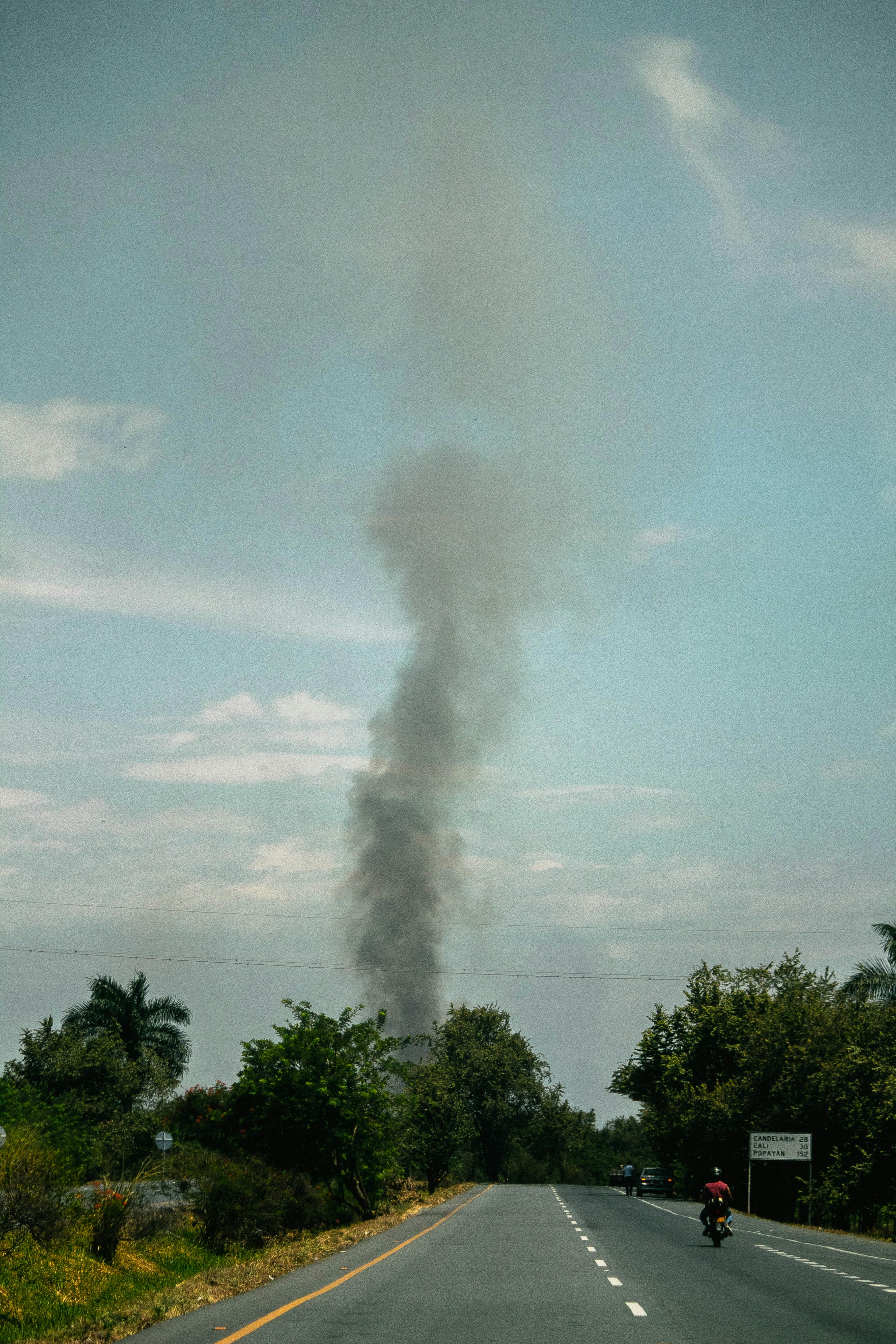 Road in Perspective, and Gray Smoke · Free Stock Photo