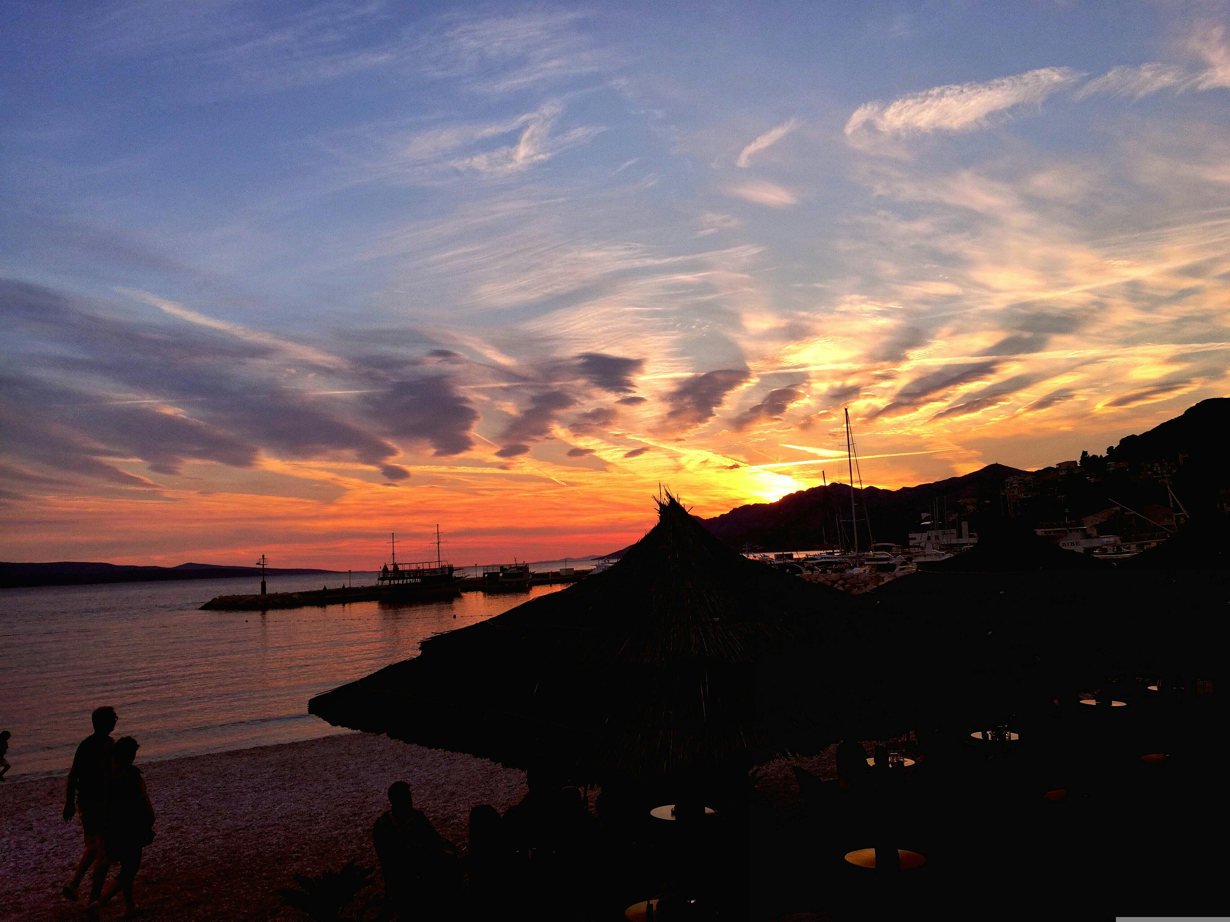 Sunset samba 11个图片和视频，由Char收藏