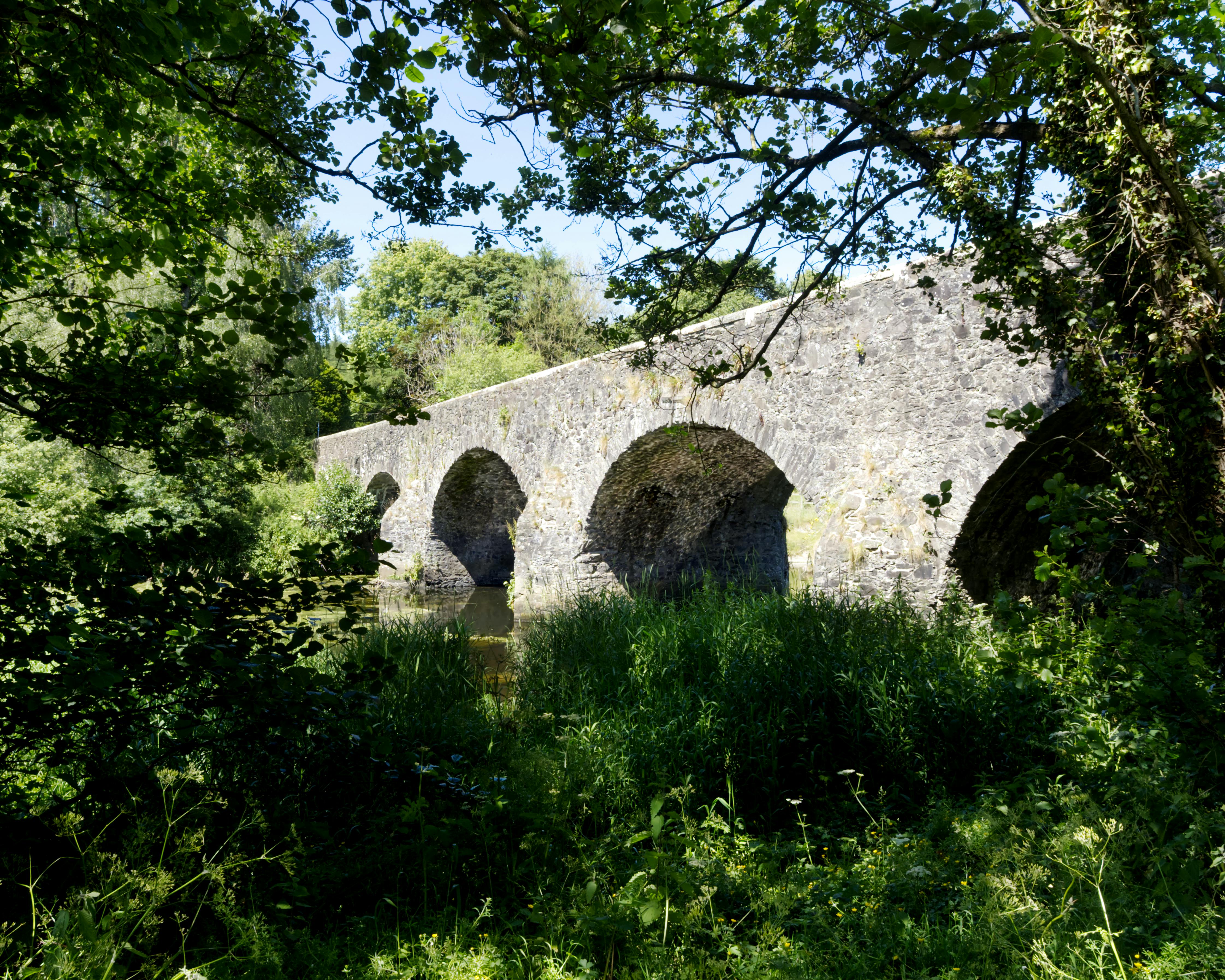 Classical Bridge over River · Free Stock Photo