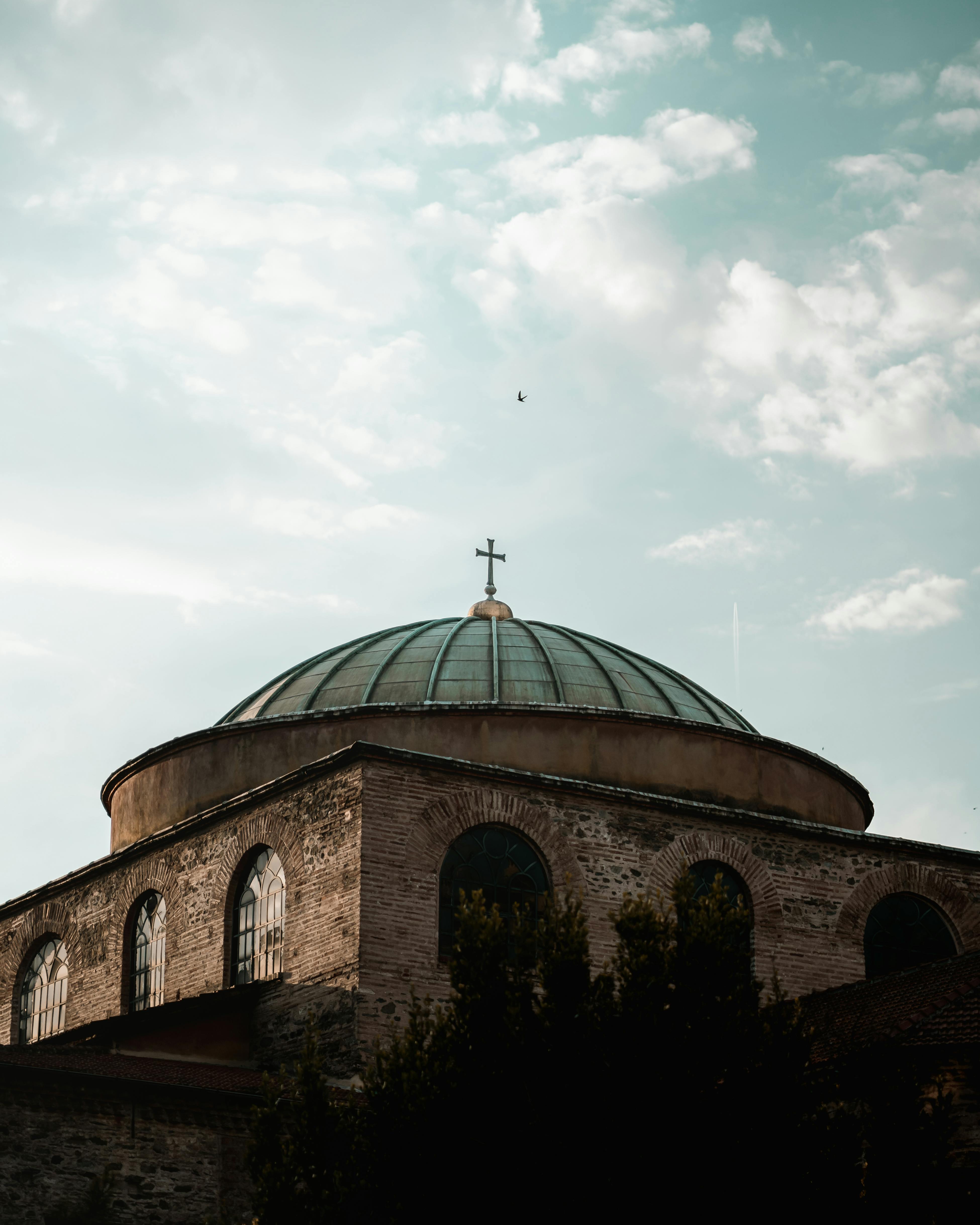 Cross and Altar inside a Church Building · Free Stock Photo