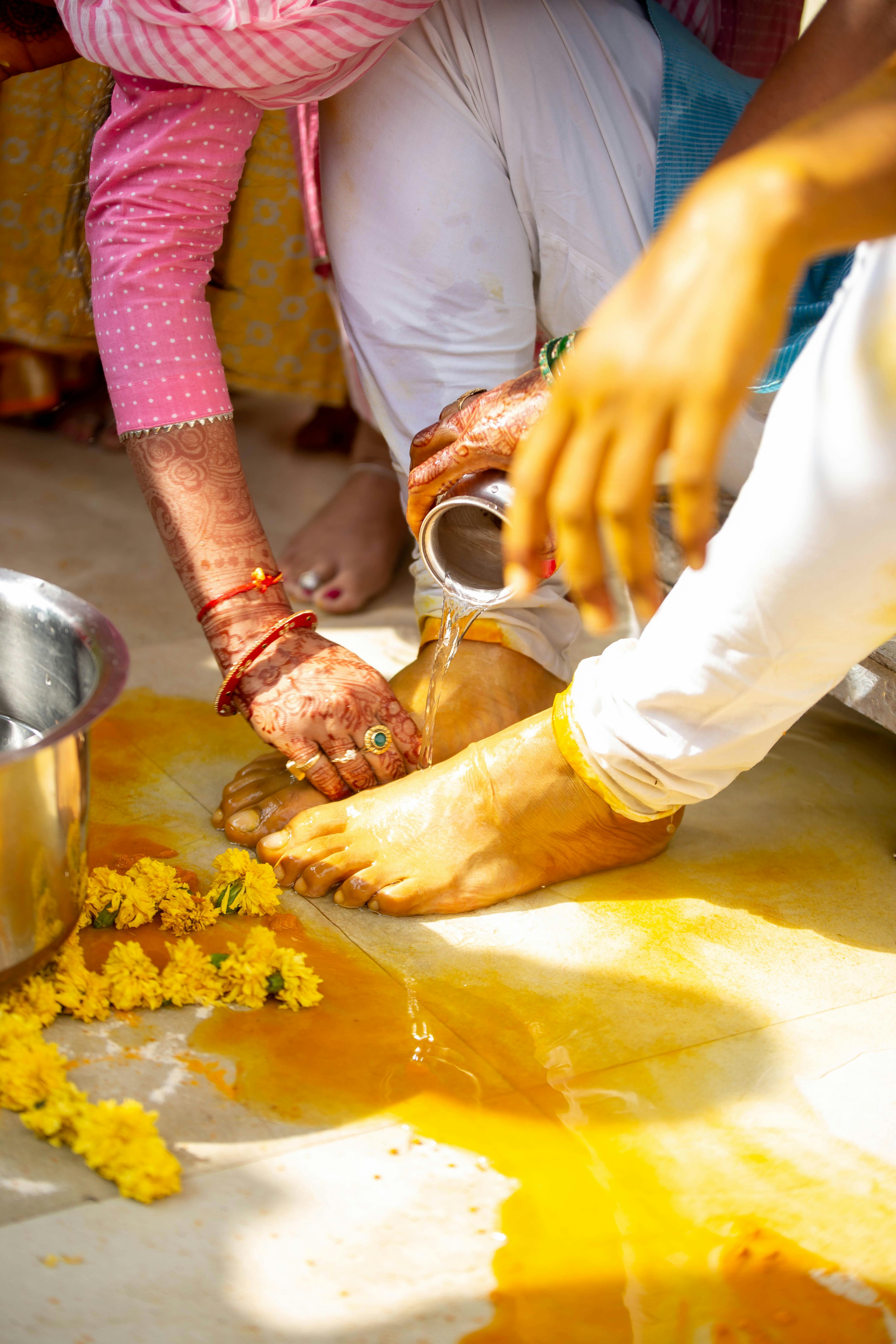 Foot Washing Photos, Download The BEST Free Foot Washing Stock Photos ...
