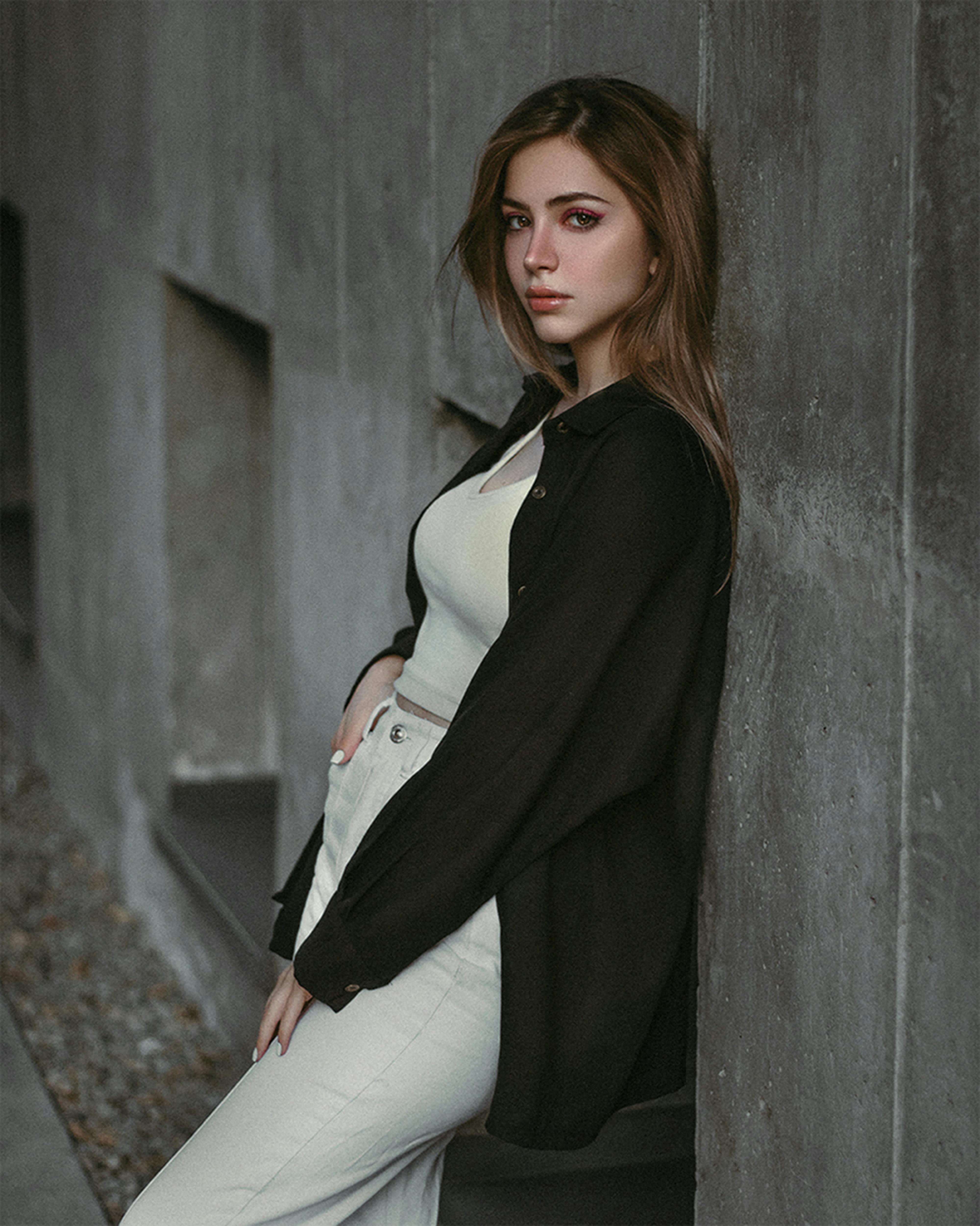 534,387+ Best Free Women portrait Stock Photos & Images · 100% Royalty ...