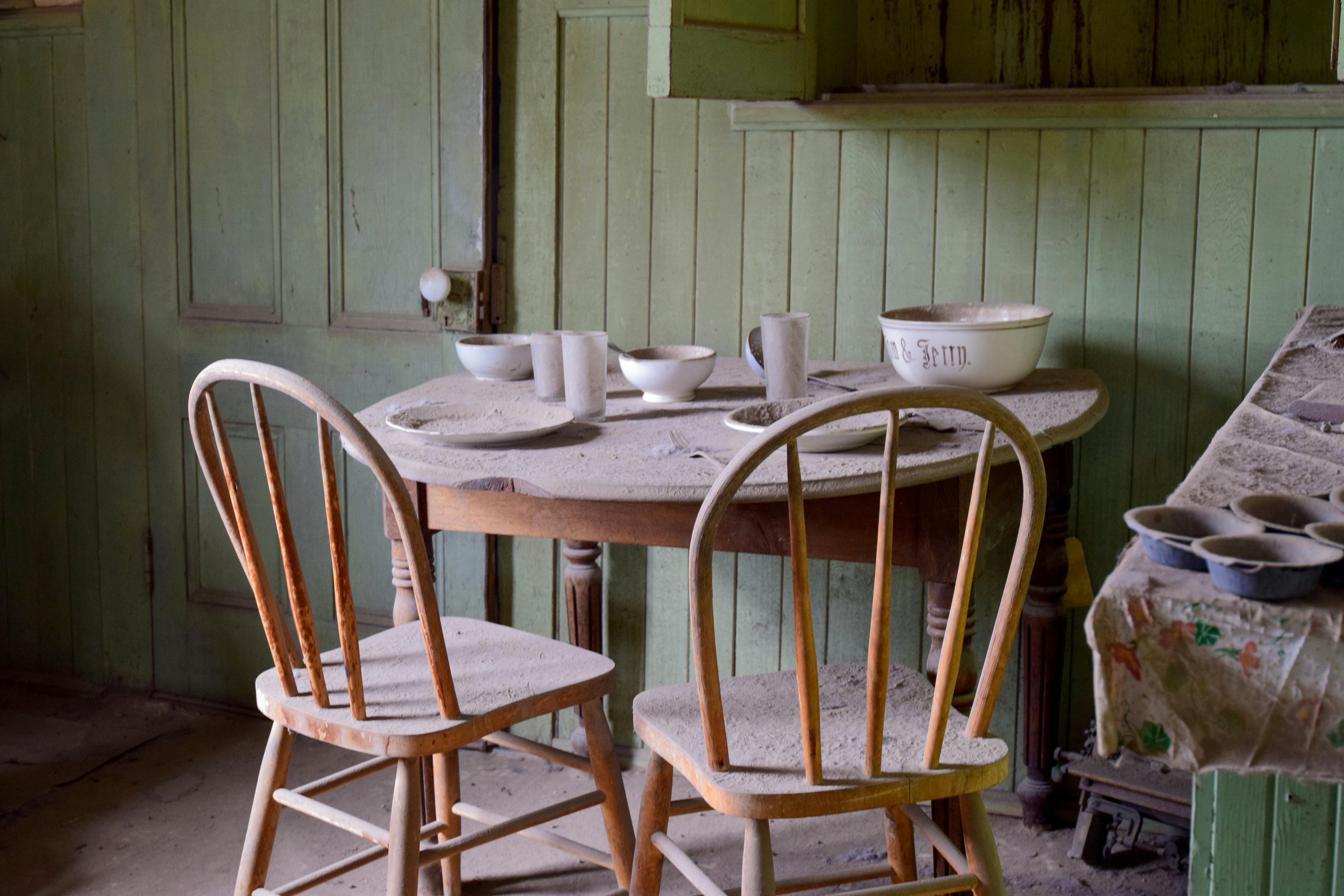 Wooden Bowls and a Pitcher on Wooden Chairs · Free Stock Photo