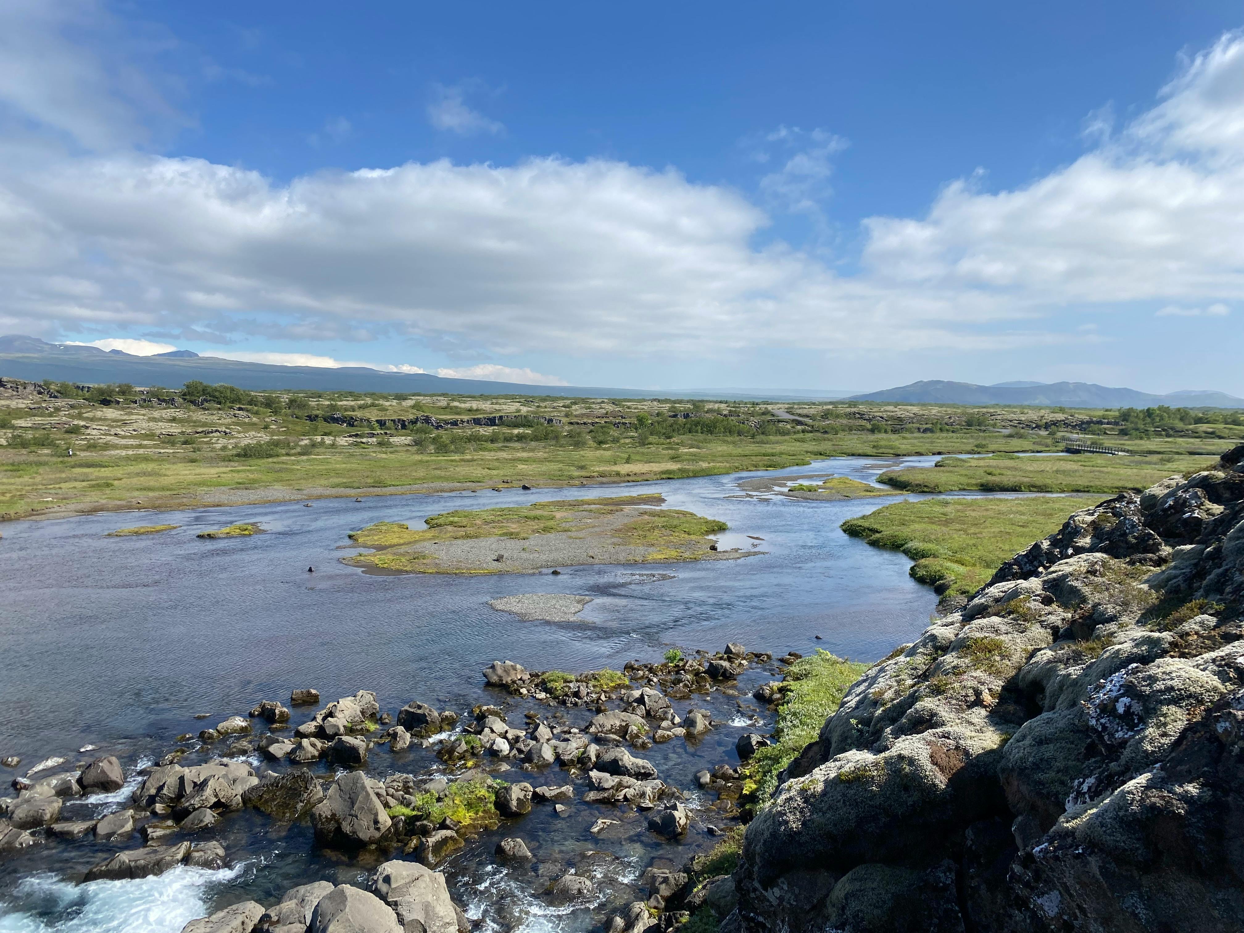 Rocks and Islets in a River · Free Stock Photo