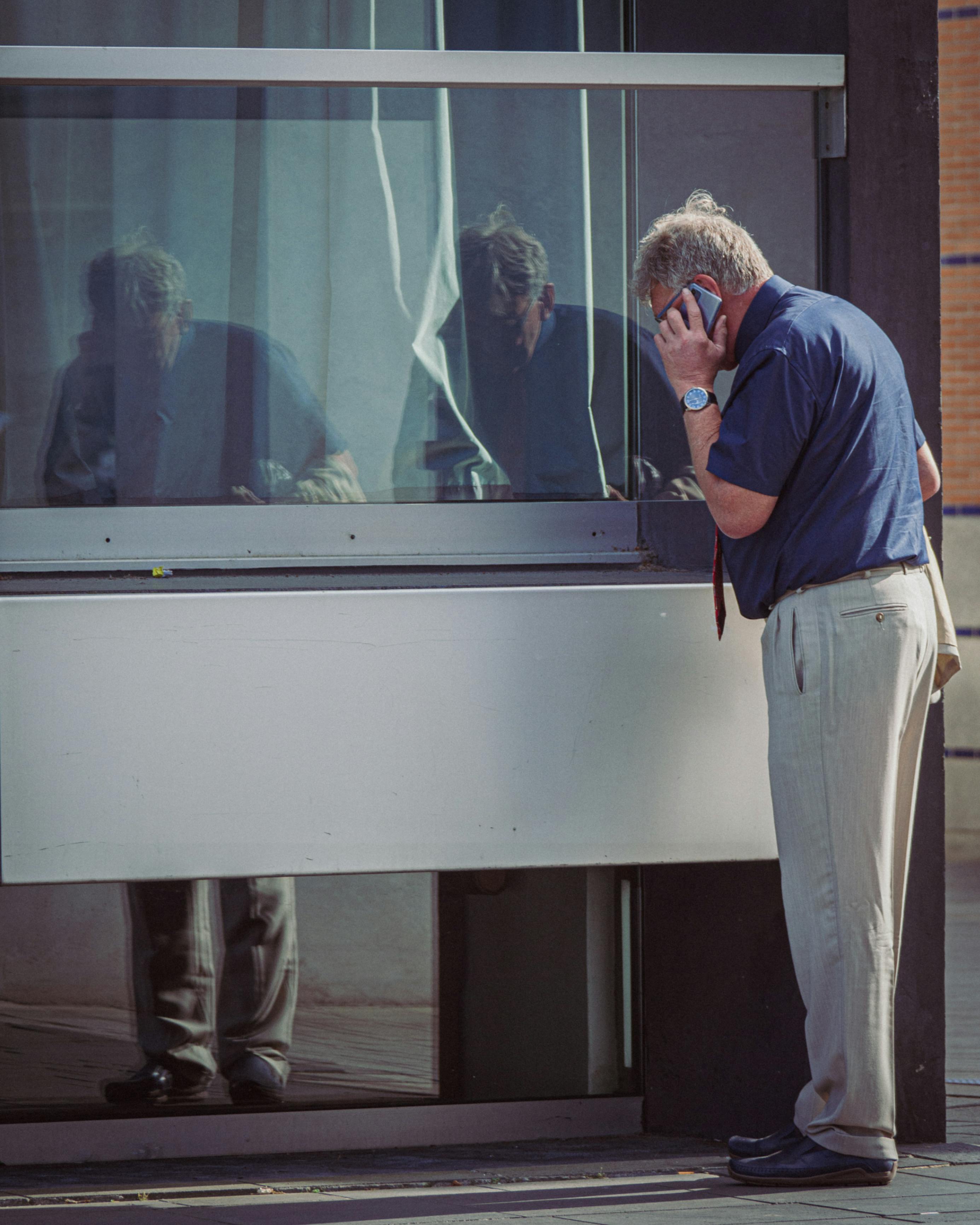 Man Talking on Smartphone · Free Stock Photo
