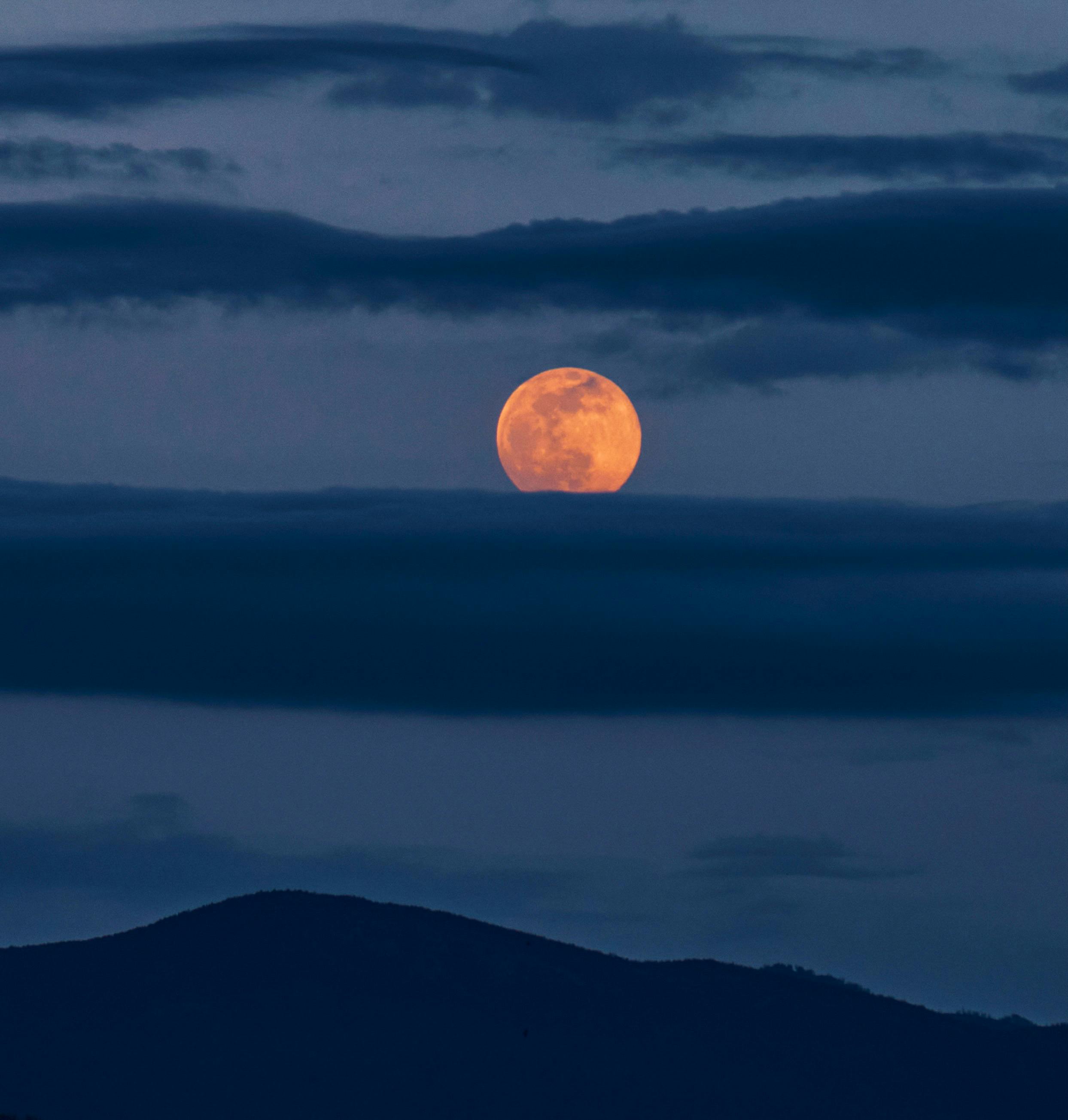 Full Moon Covered by Clouds · Free Stock Photo