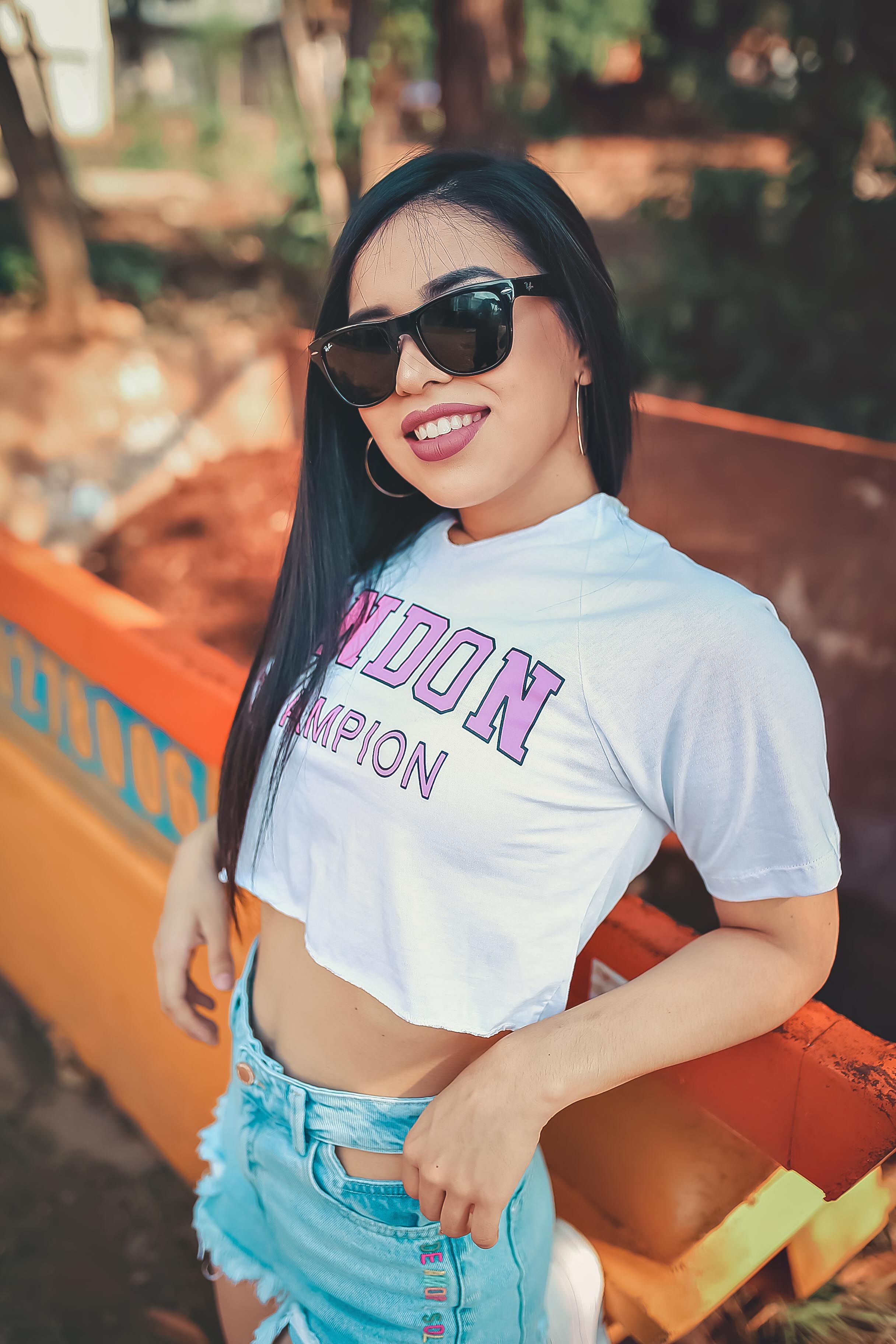 59,598+ Best Free Crop top Stock Photos & Images · 100% Royalty-Free HD ...