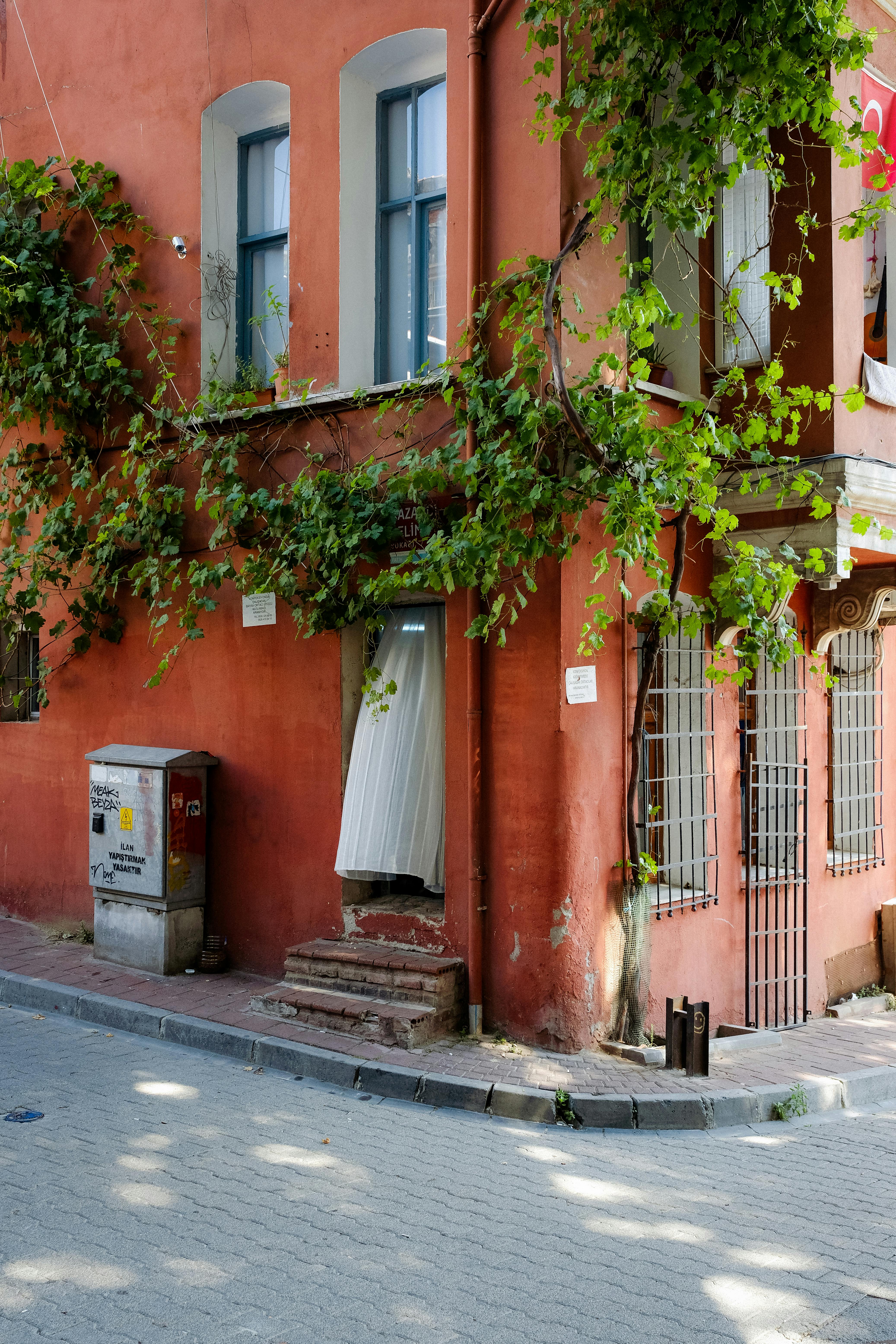 A Corner of a Building in a City · Free Stock Photo
