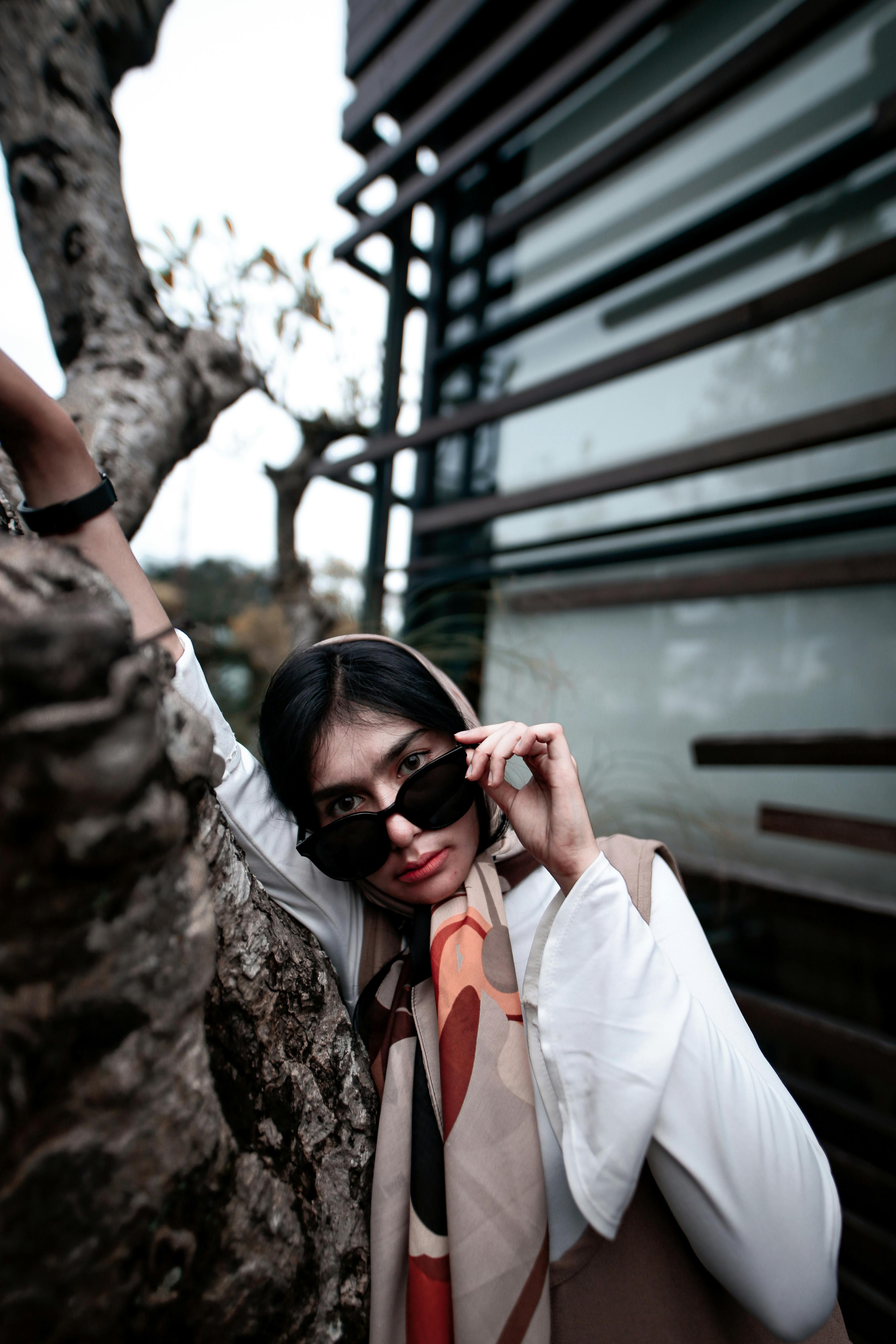 Foto de stock gratuita sobre copy space, de moda, descalzo, elegante ...