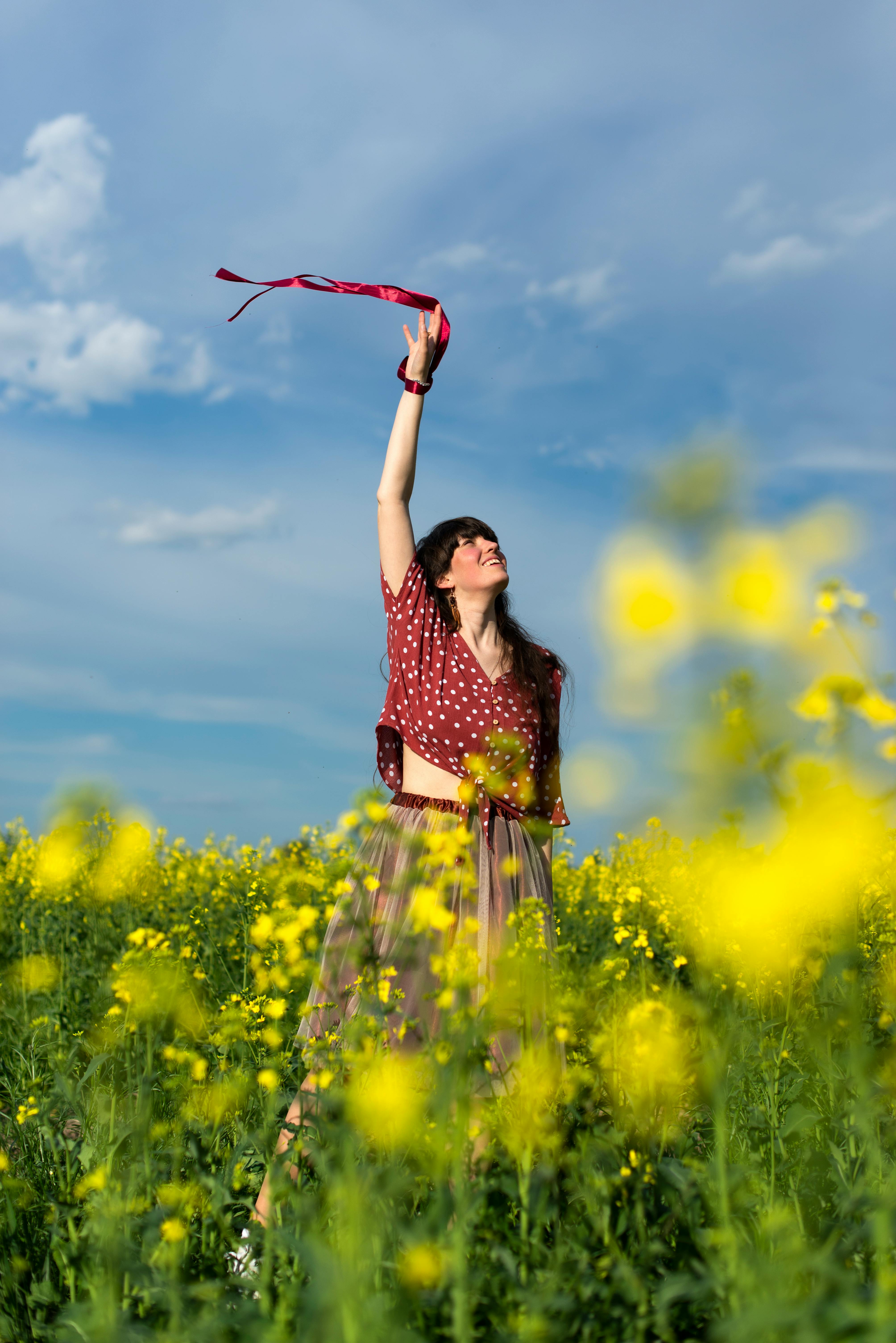 Energetic Looking Photos, Download The BEST Free Energetic Looking ...