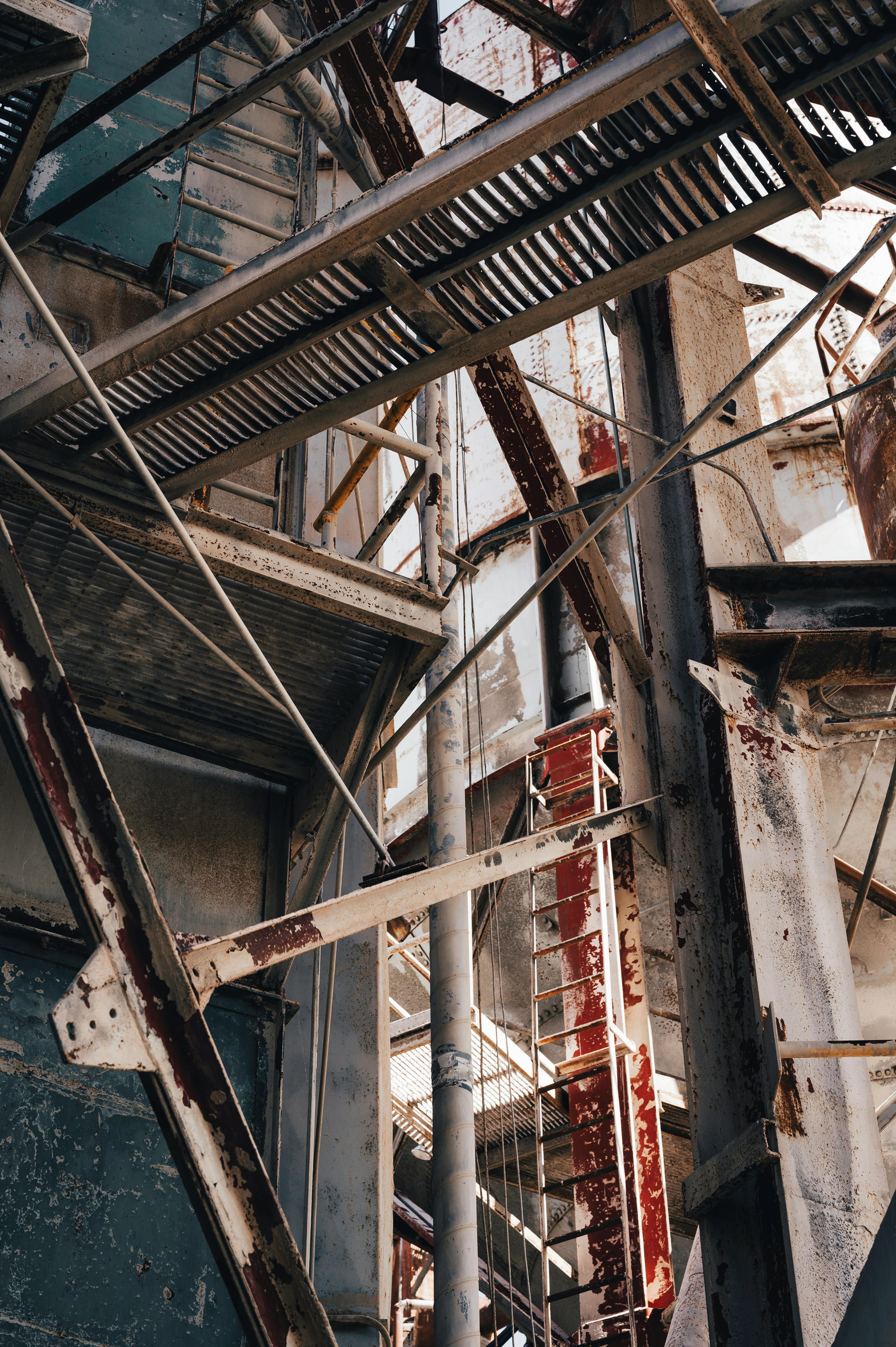 Rusty Metal Machinery in an Abandoned Factory · Free Stock Photo