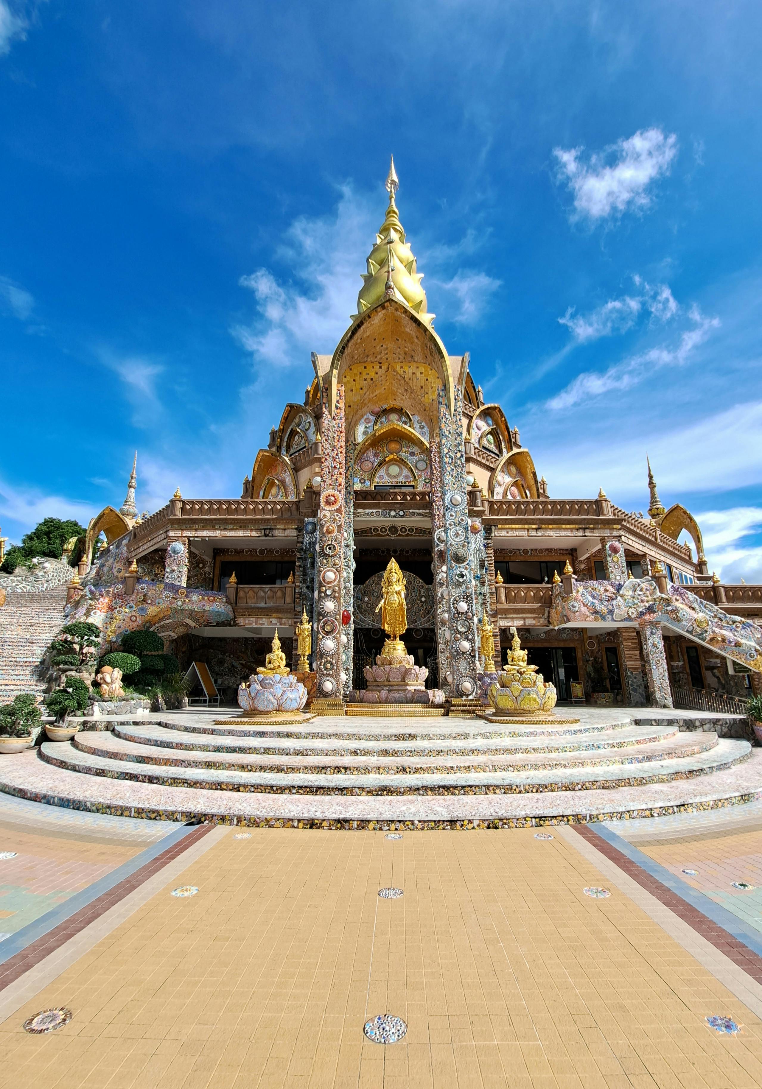 Red And White Temple · Free Stock Photo