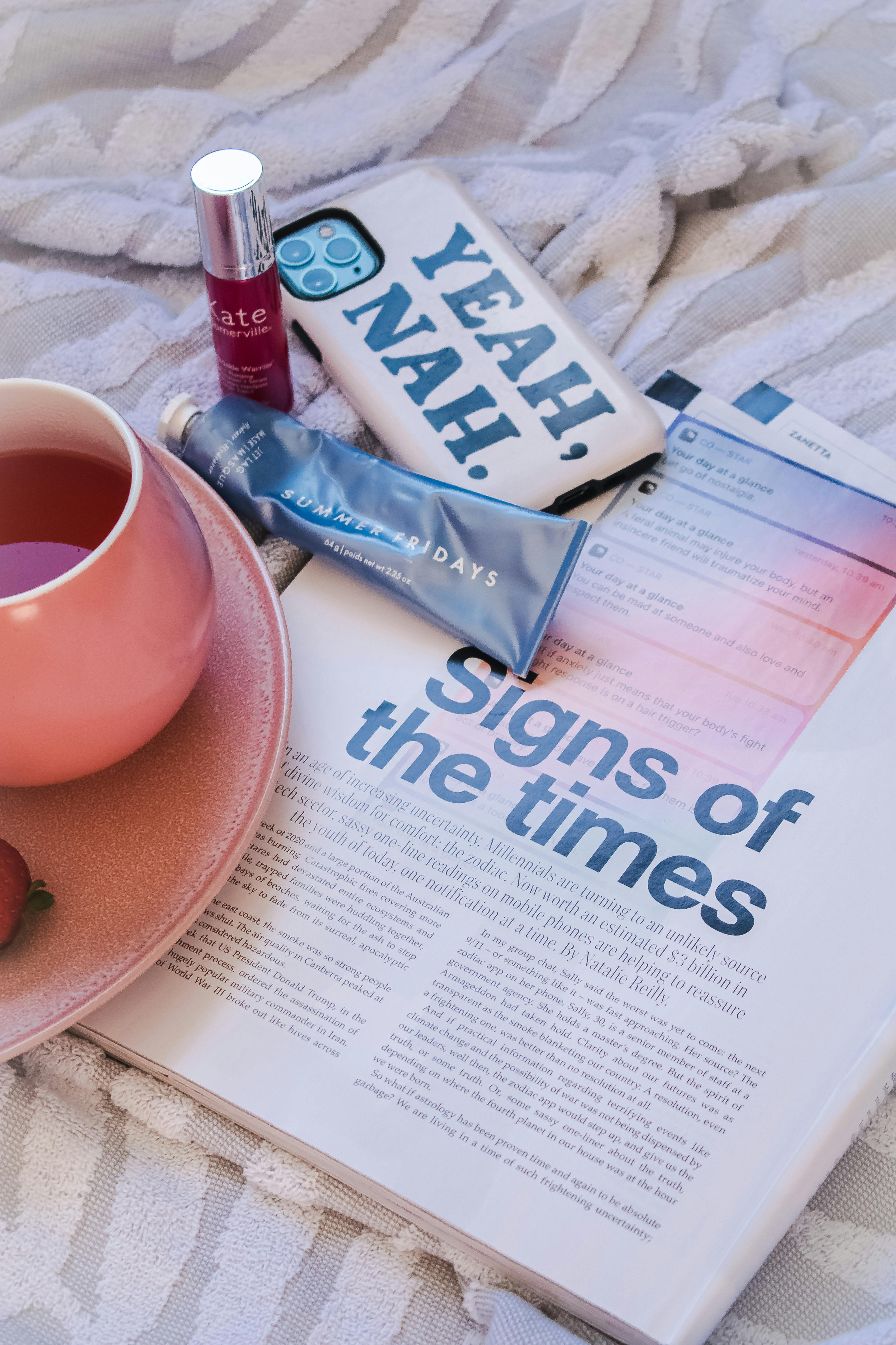 Magazine Advertisement Photos, Download Free Magazine Advertisement ...