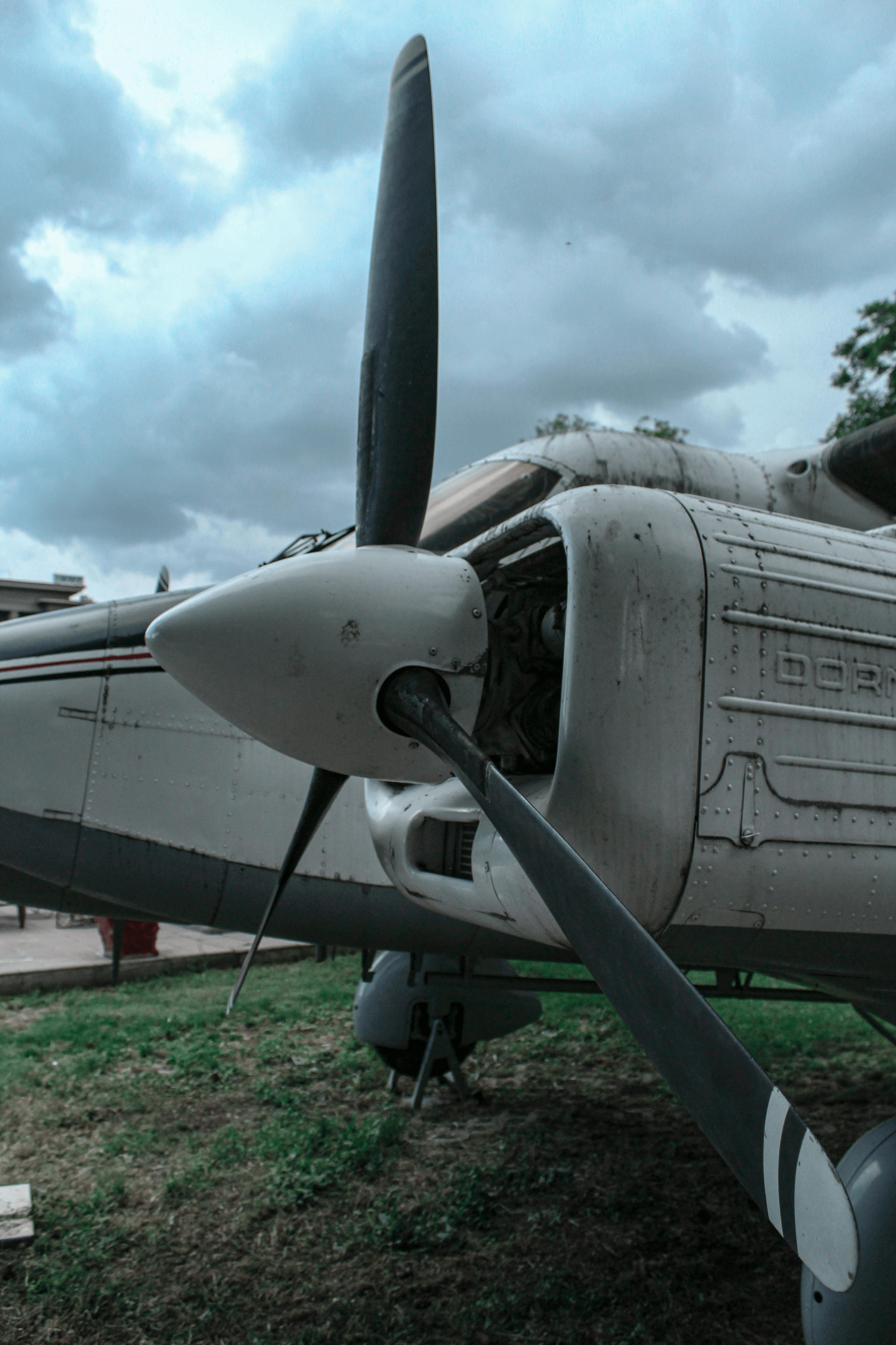 Gray Aircraft in Close Up Shot · Free Stock Photo
