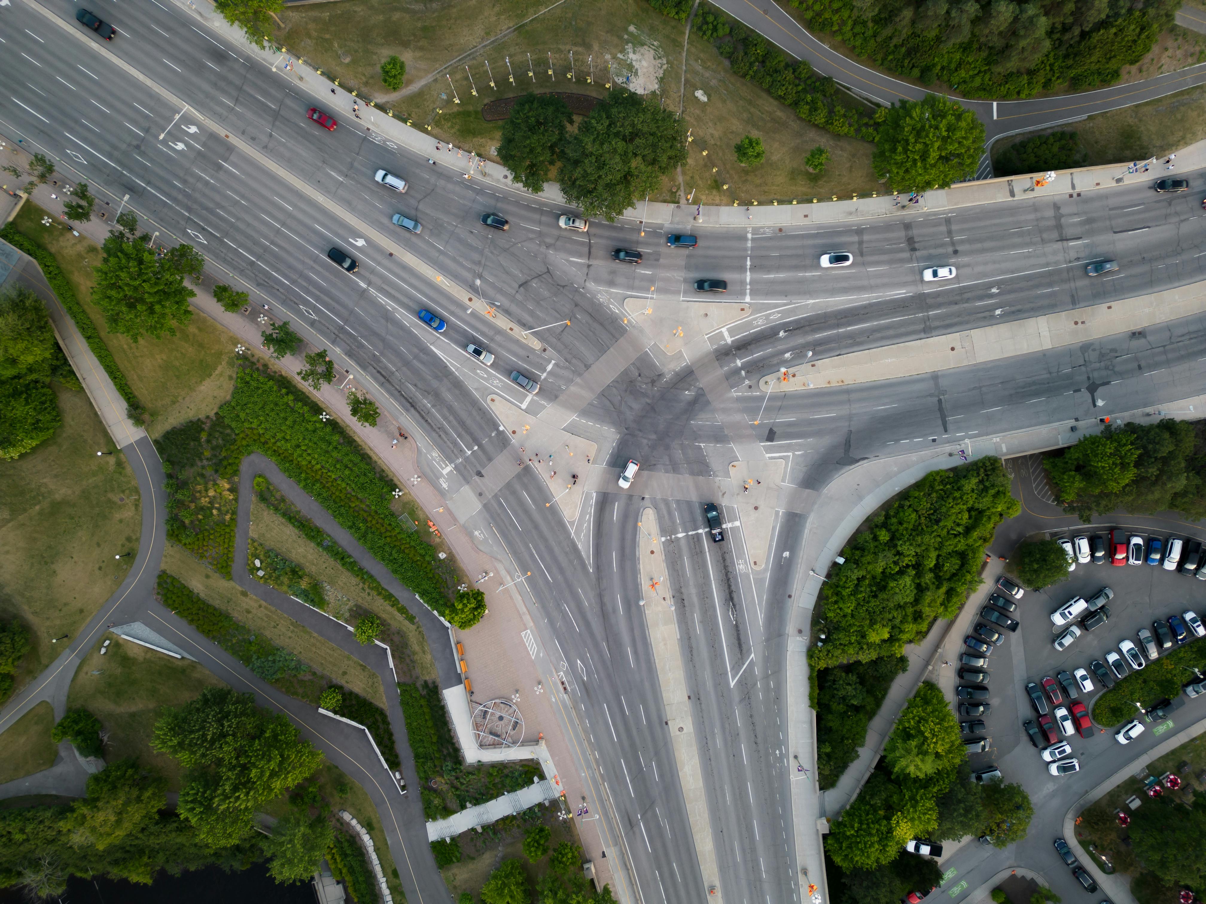 Intersection Cars Photos, Download The BEST Free Intersection Cars ...