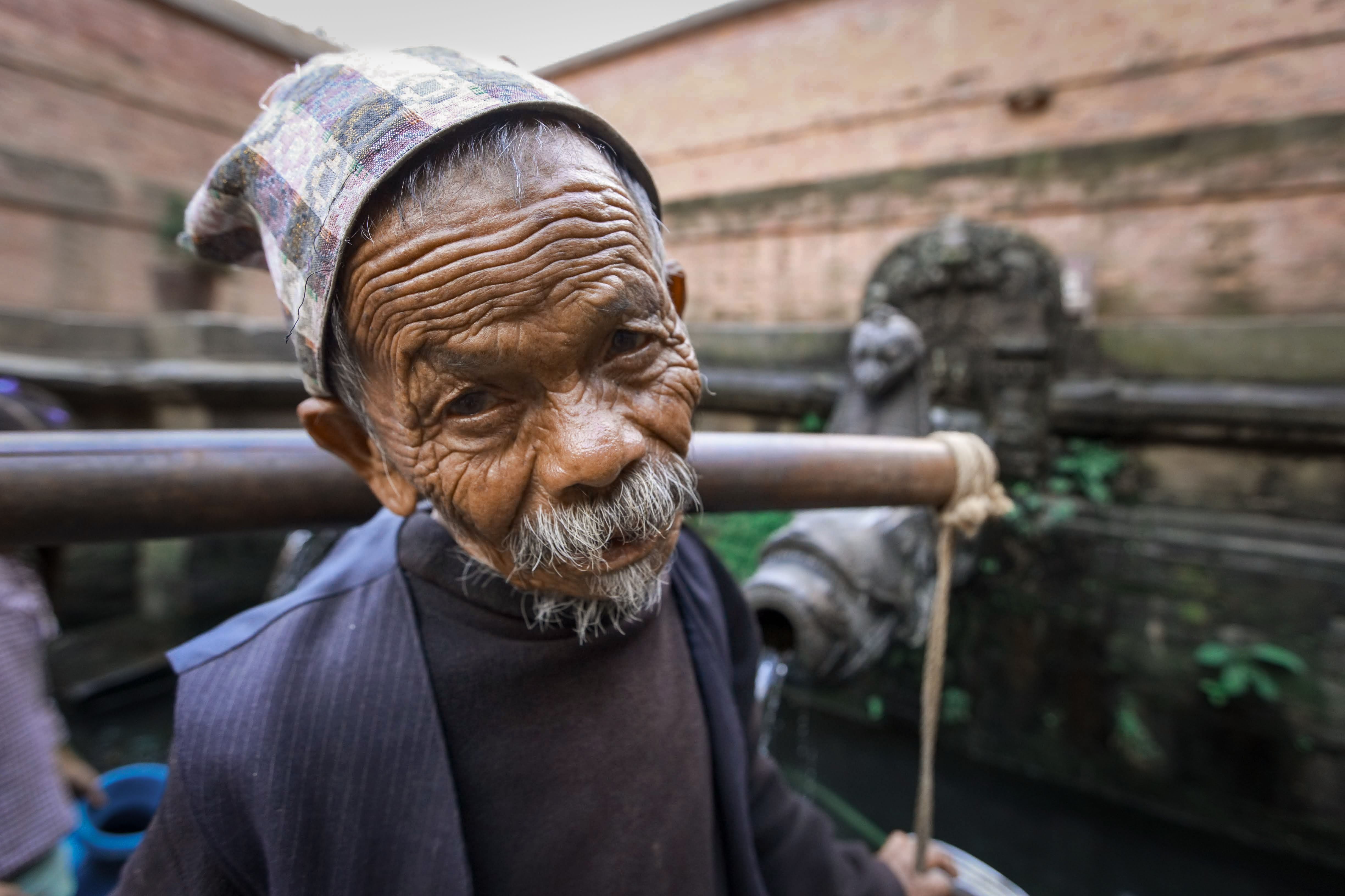 Close-Up shot of an Old Person with Wrinkles on Face · Free Stock Photo