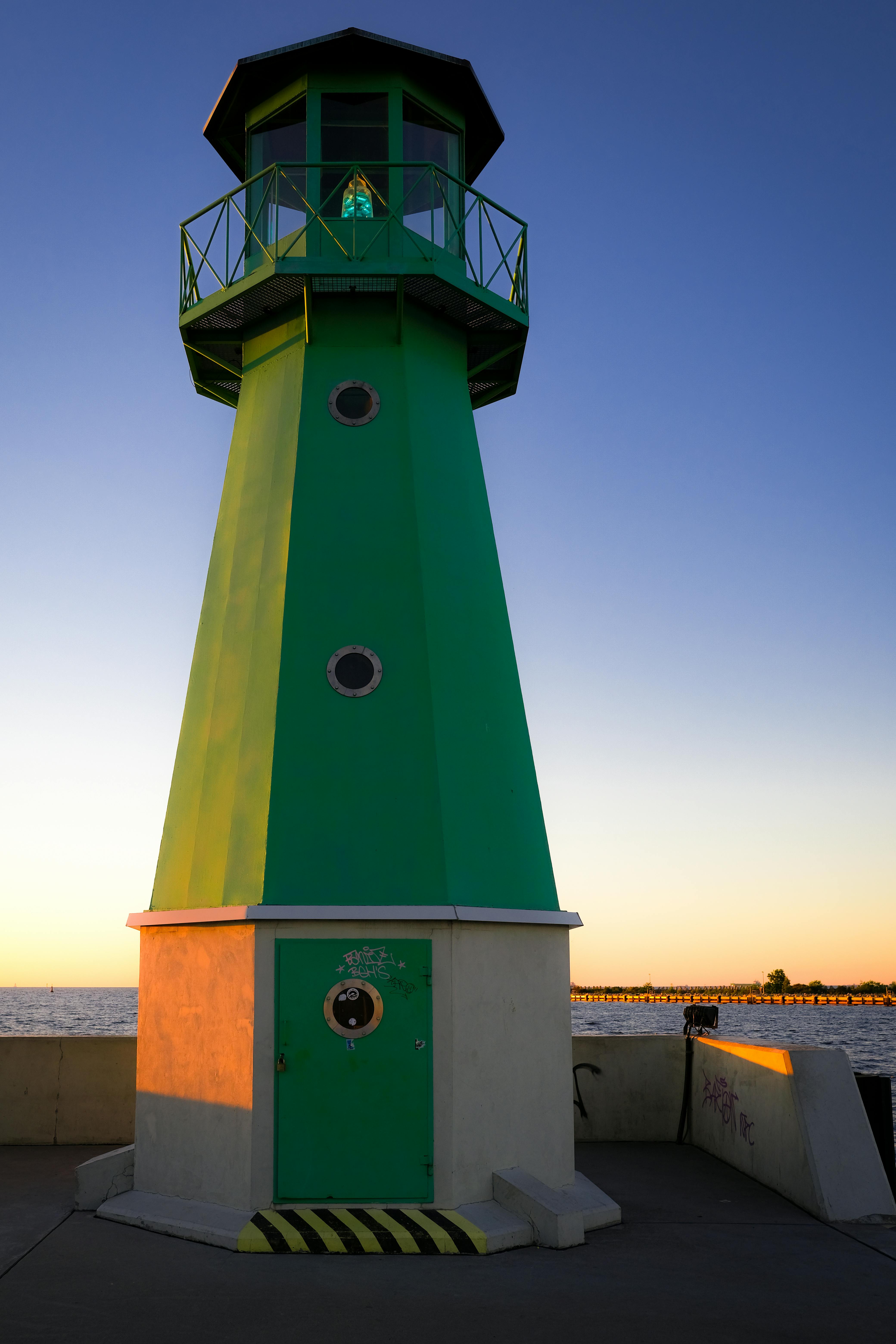 Vizag Lighthouse Photos, Download The BEST Free Vizag Lighthouse Stock ...