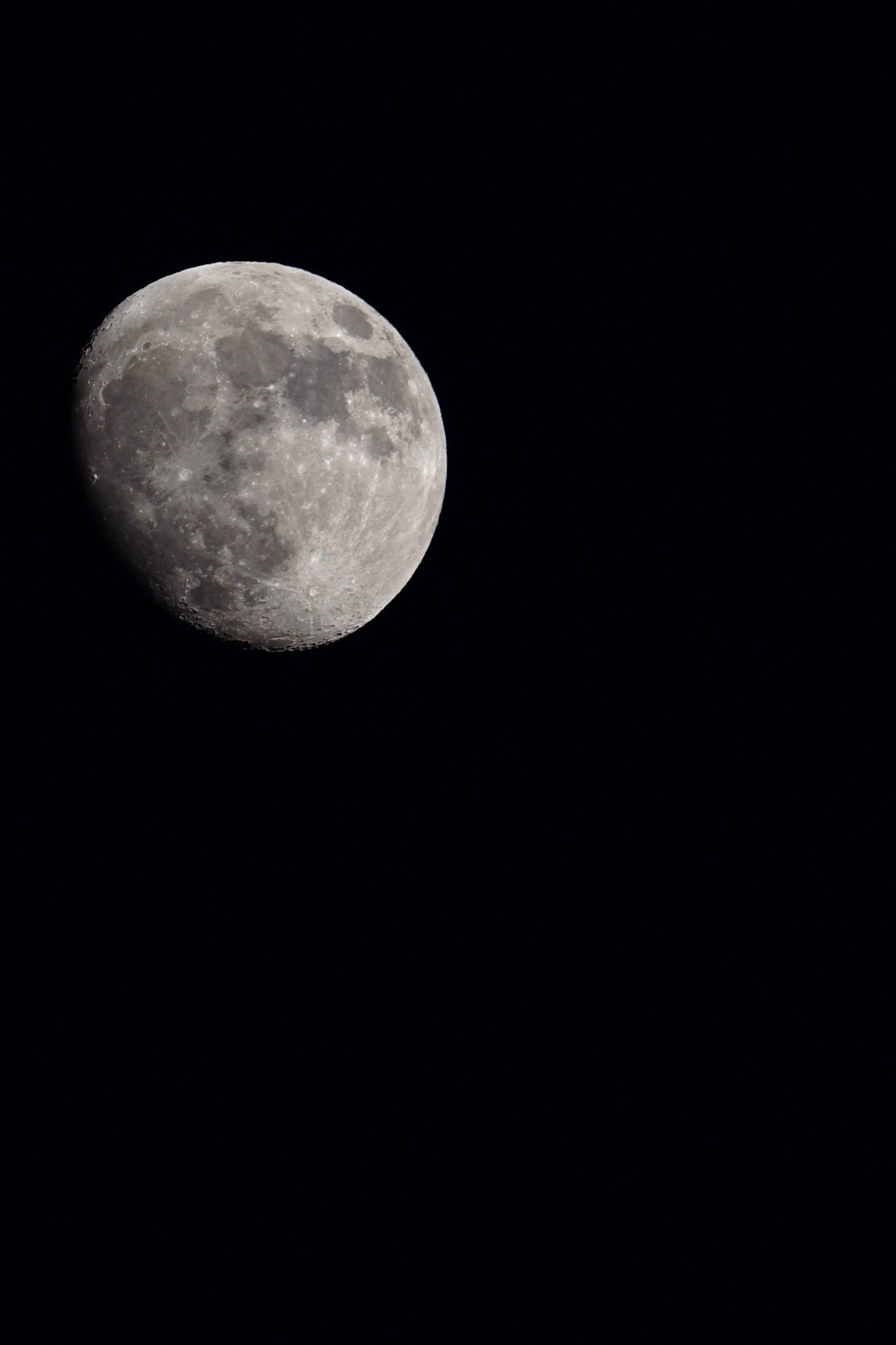 The Moon in the Dark Sky · Free Stock Photo