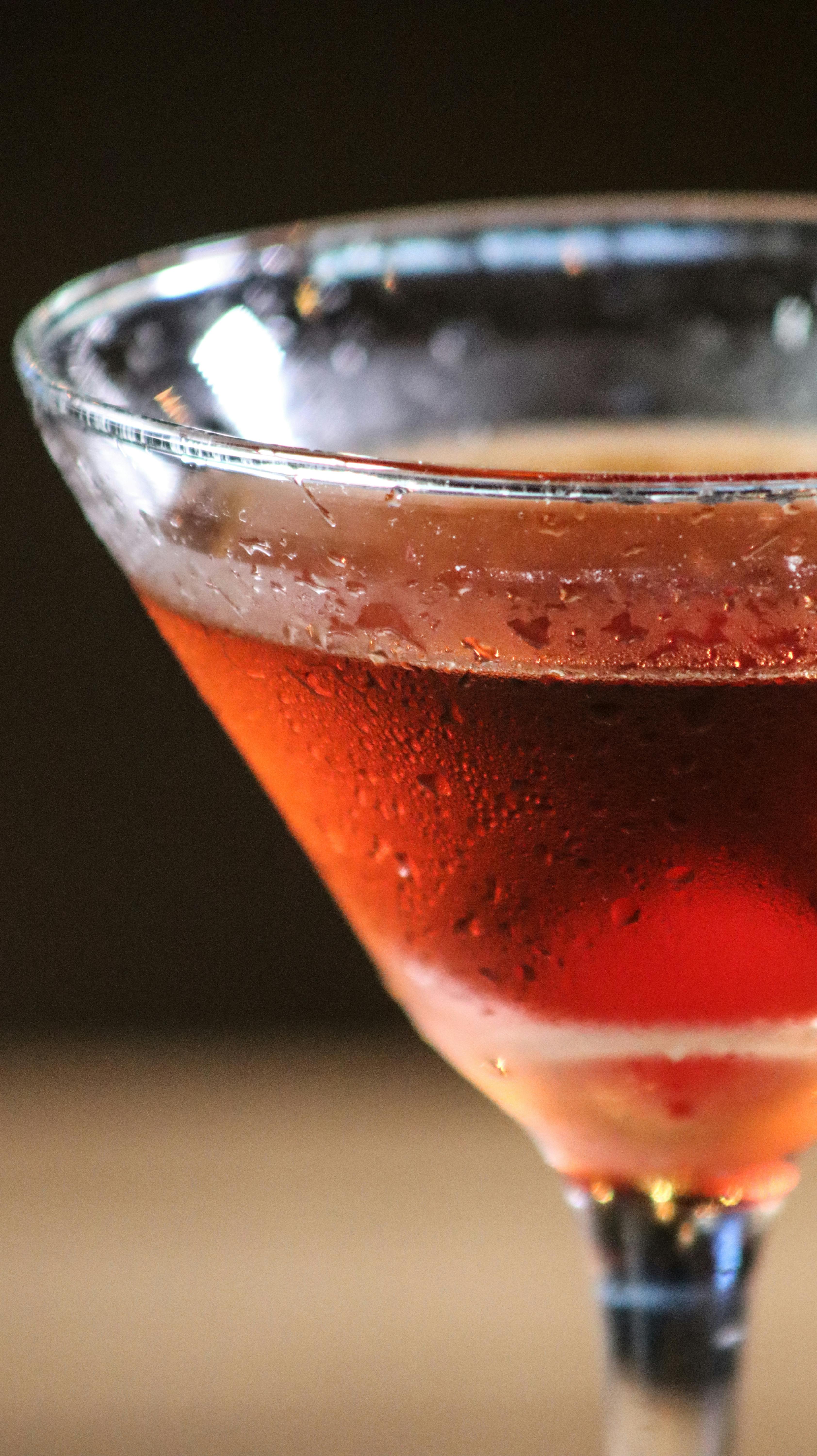 Cocktail on Display · Free Stock Photo