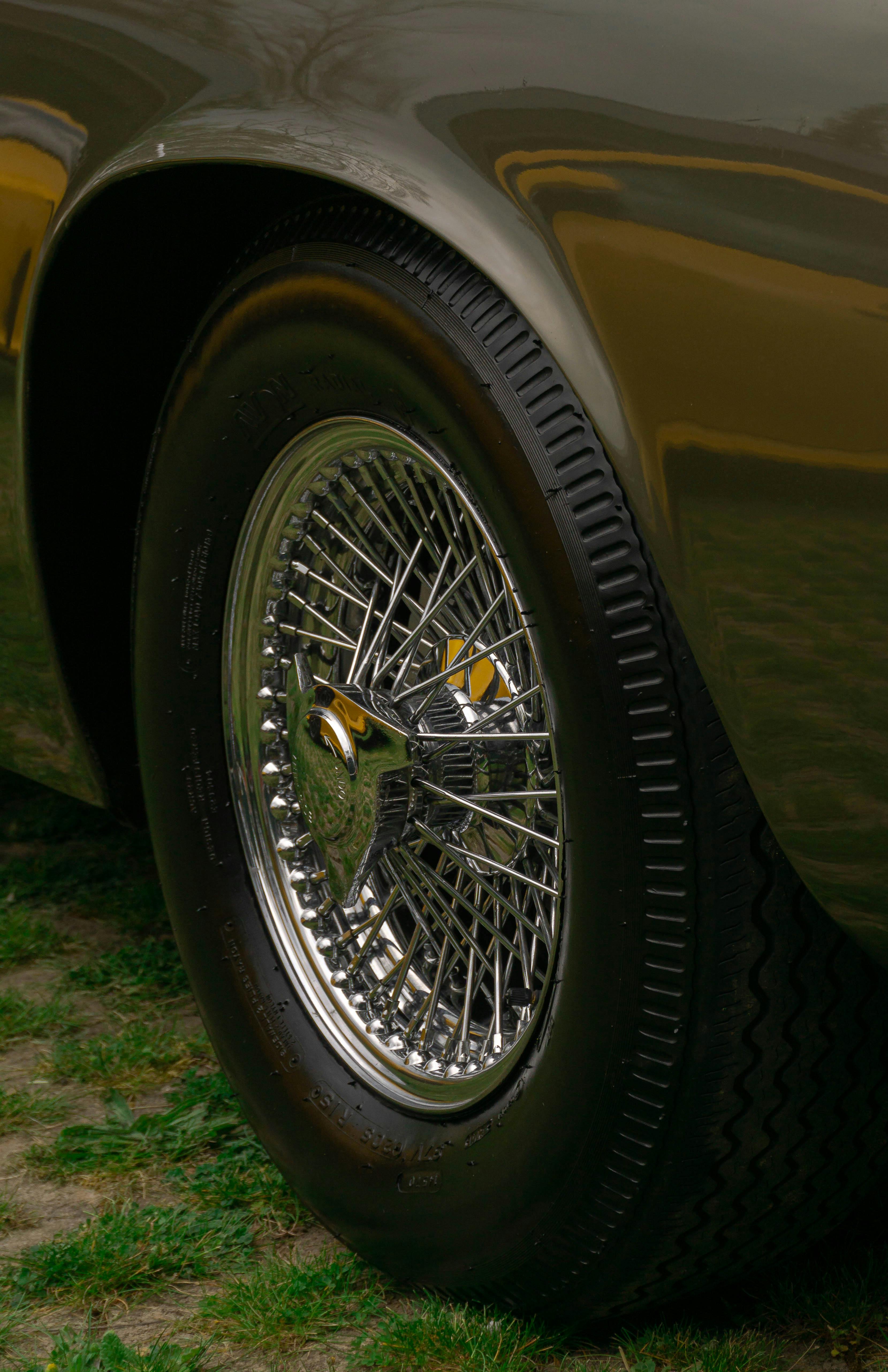 Close-up of a Wheel of an Aston Martin DB5 · Free Stock Photo