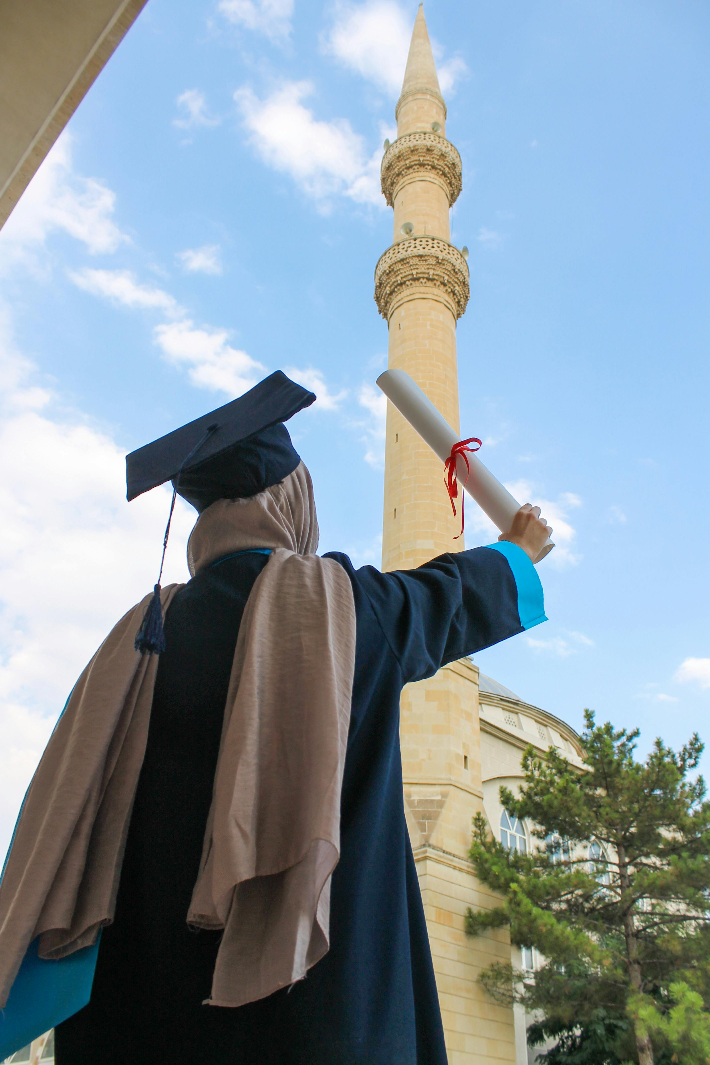 Muslim Graduate Photos, Download The BEST Free Muslim Graduate Stock ...