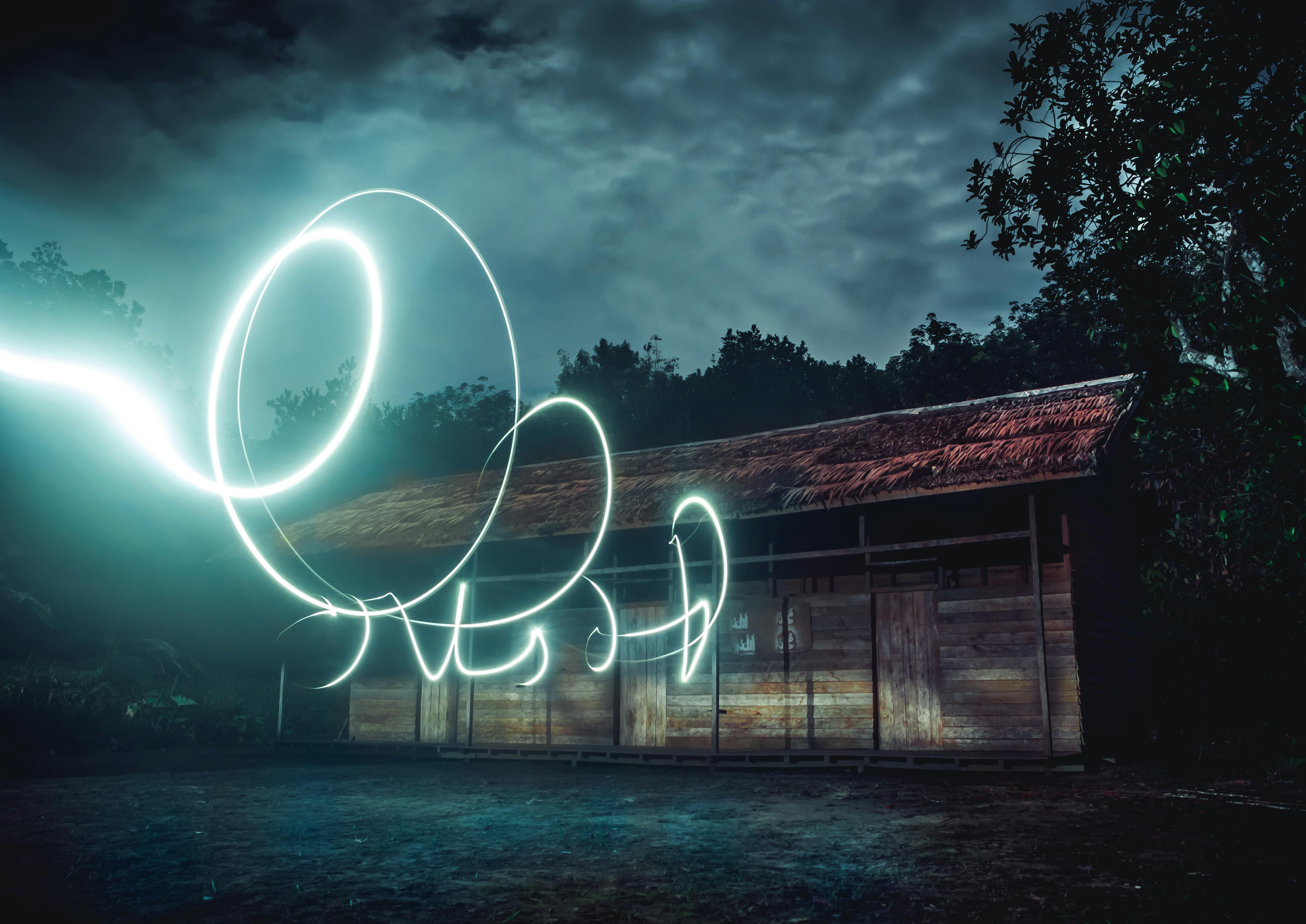 Long Exposure Photography of Light · Free Stock Photo