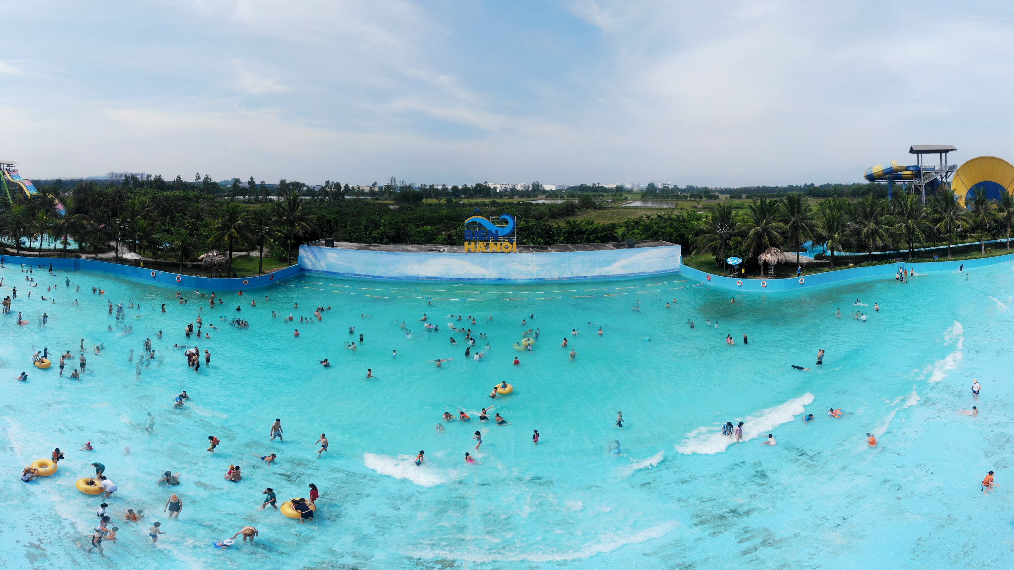 Tuan Chau Recreation Area -baara Land - La Paz Quoc Oai Hanoi Vietnam ...