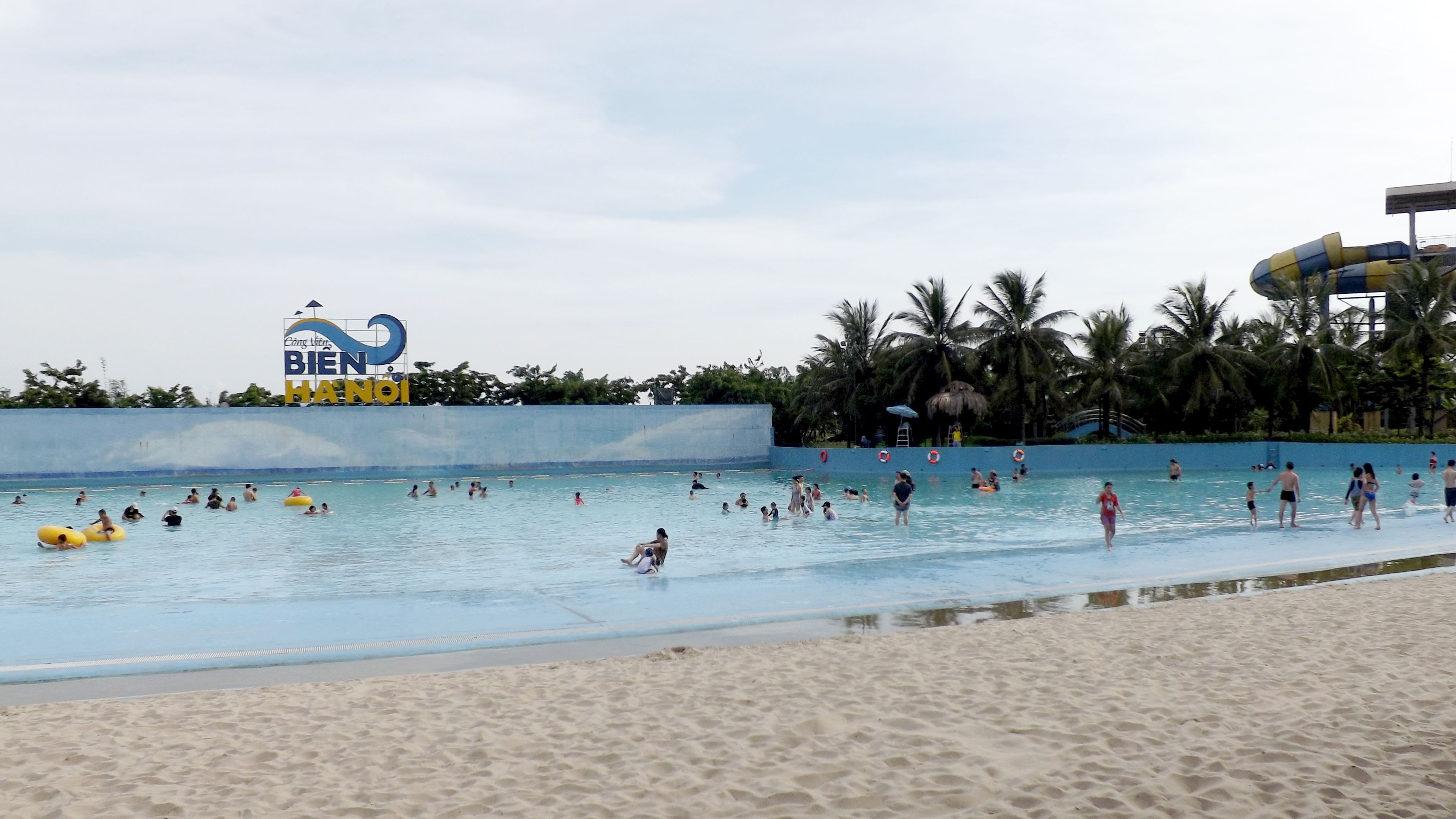 Tuan Chau Recreation Area -baara Land - La Paz Quoc Oai Hanoi Vietnam ...