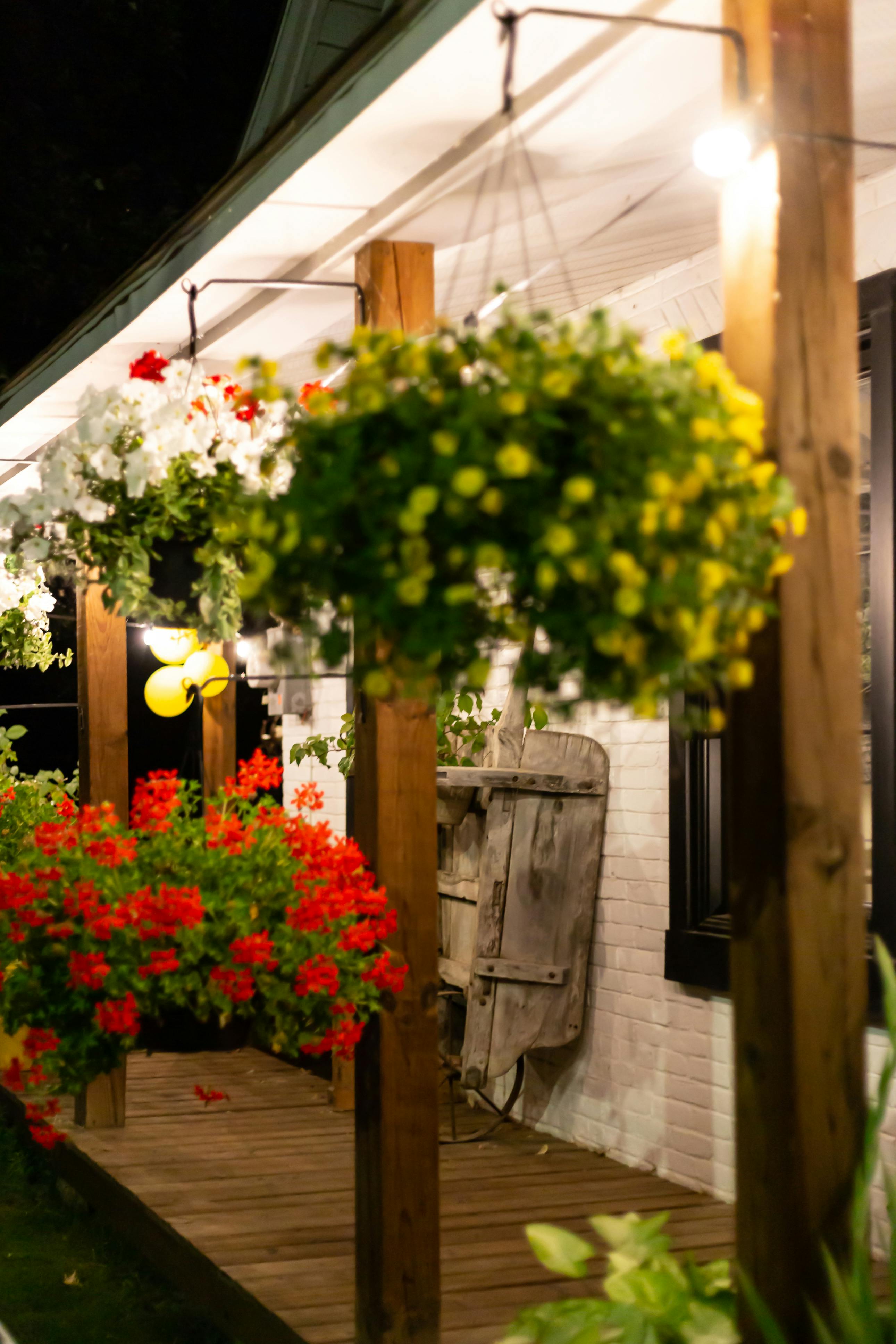 Inner Patio of Old House · Free Stock Photo