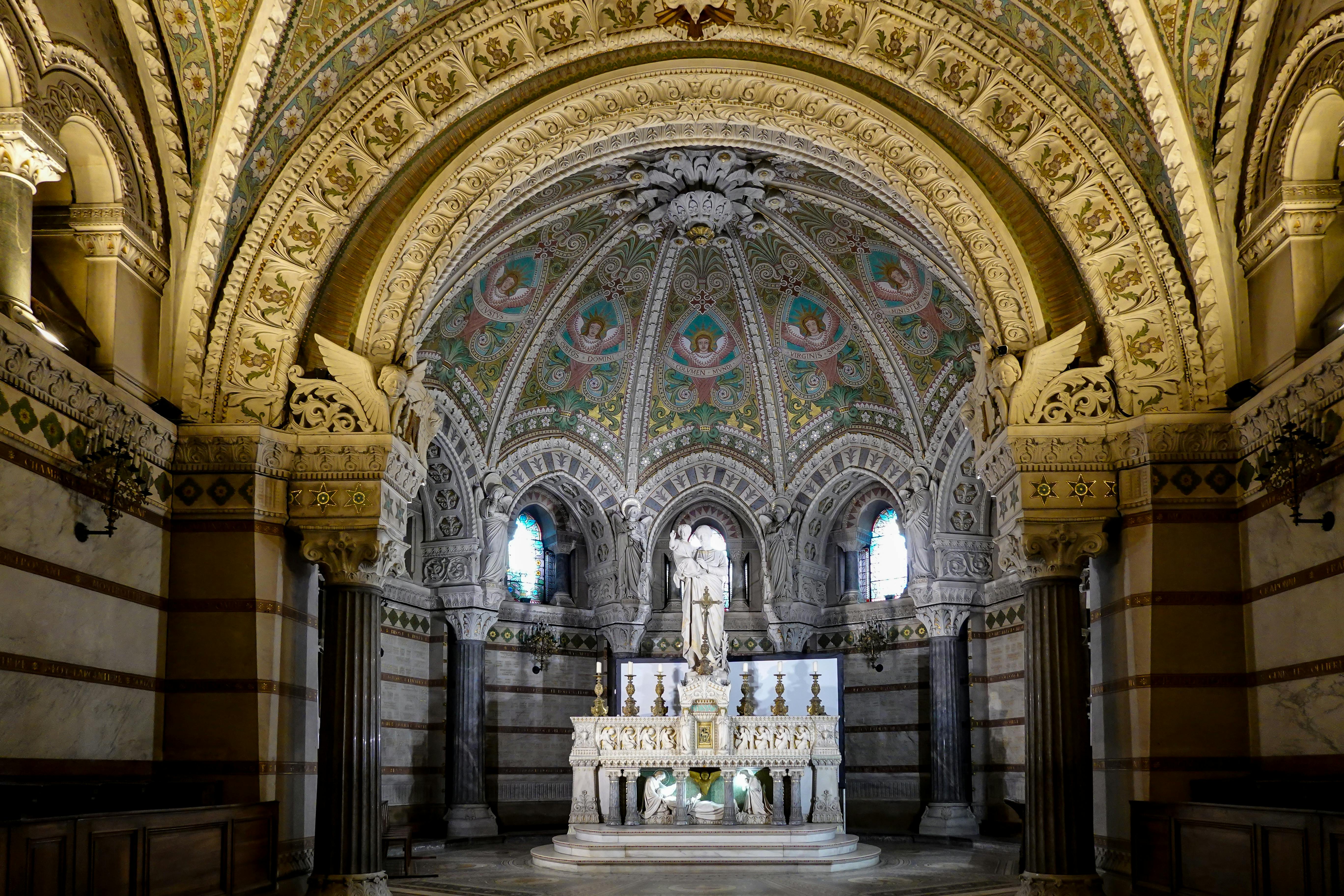 Foto de stock gratuita sobre ábside, adorar, altar, arco, arquitectura ...