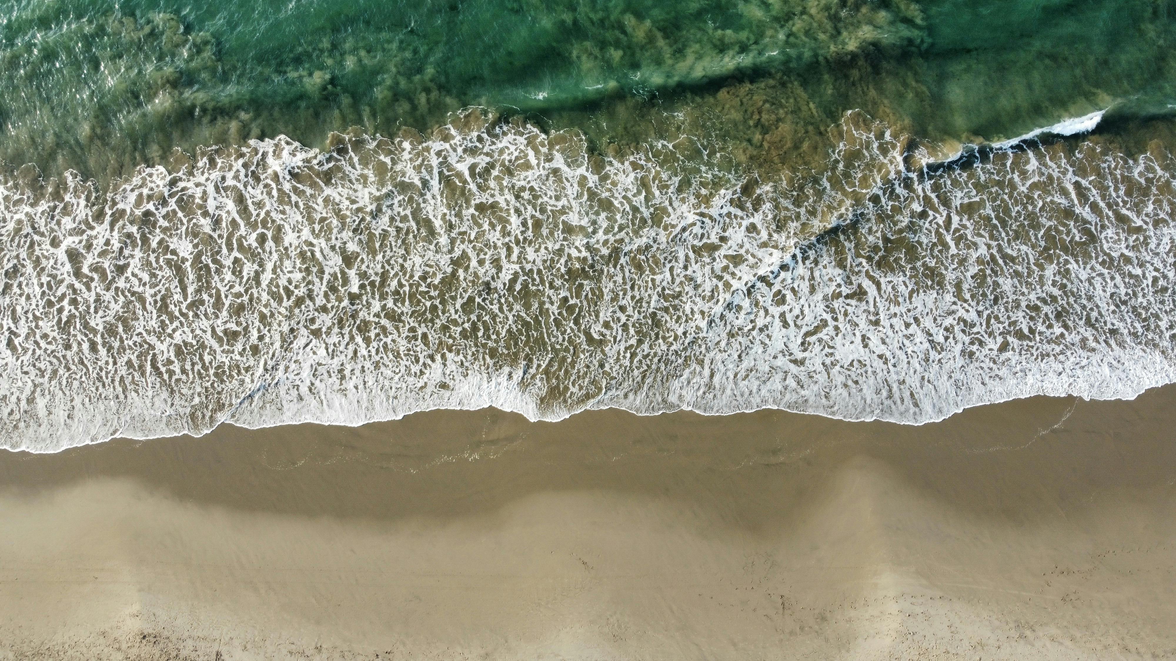 Aerial Photography of a Beach · Free Stock Photo