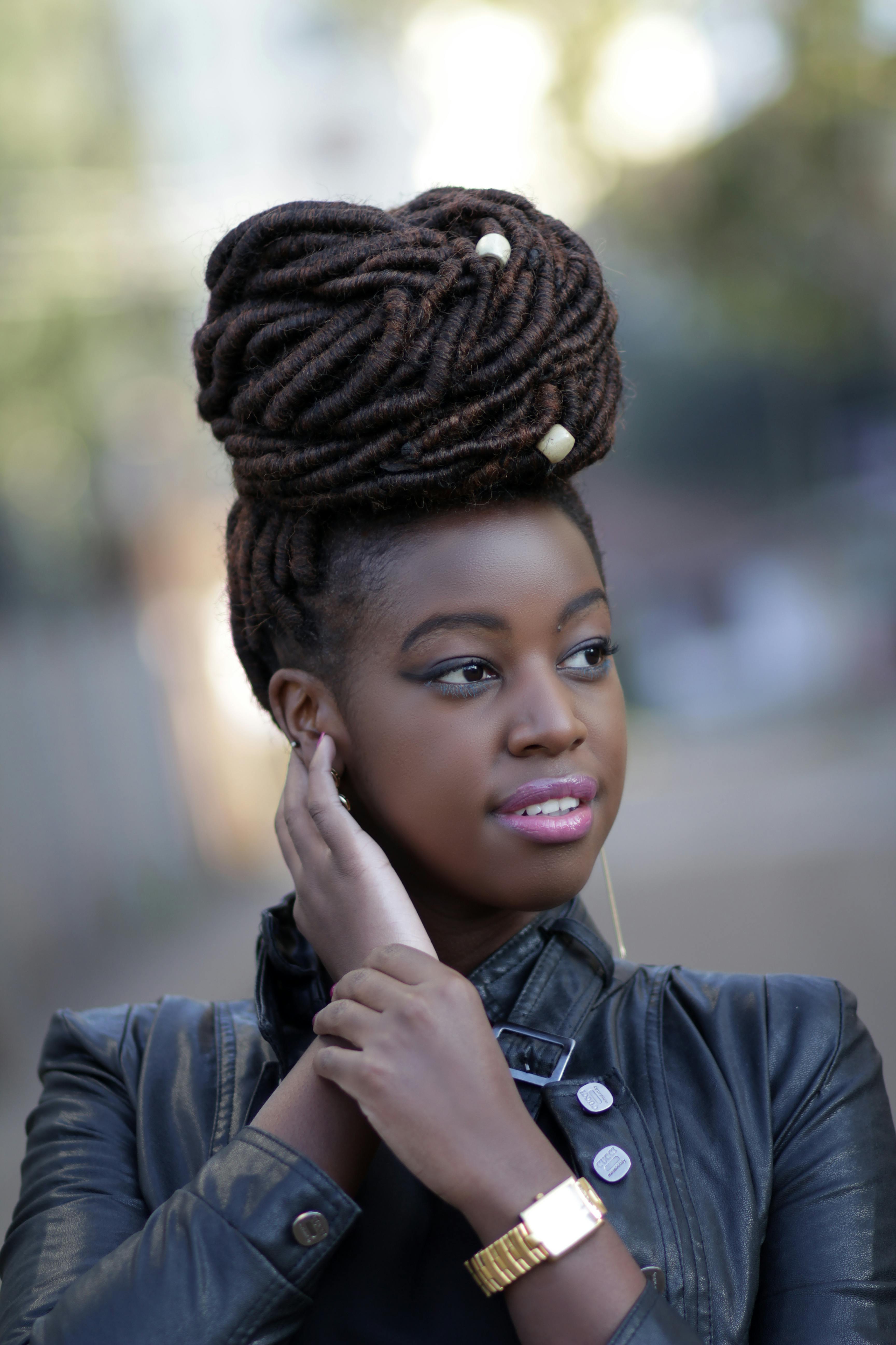 8,029+ Best Free Headshots Stock Photos & Images · 100% Royalty-Free HD ...