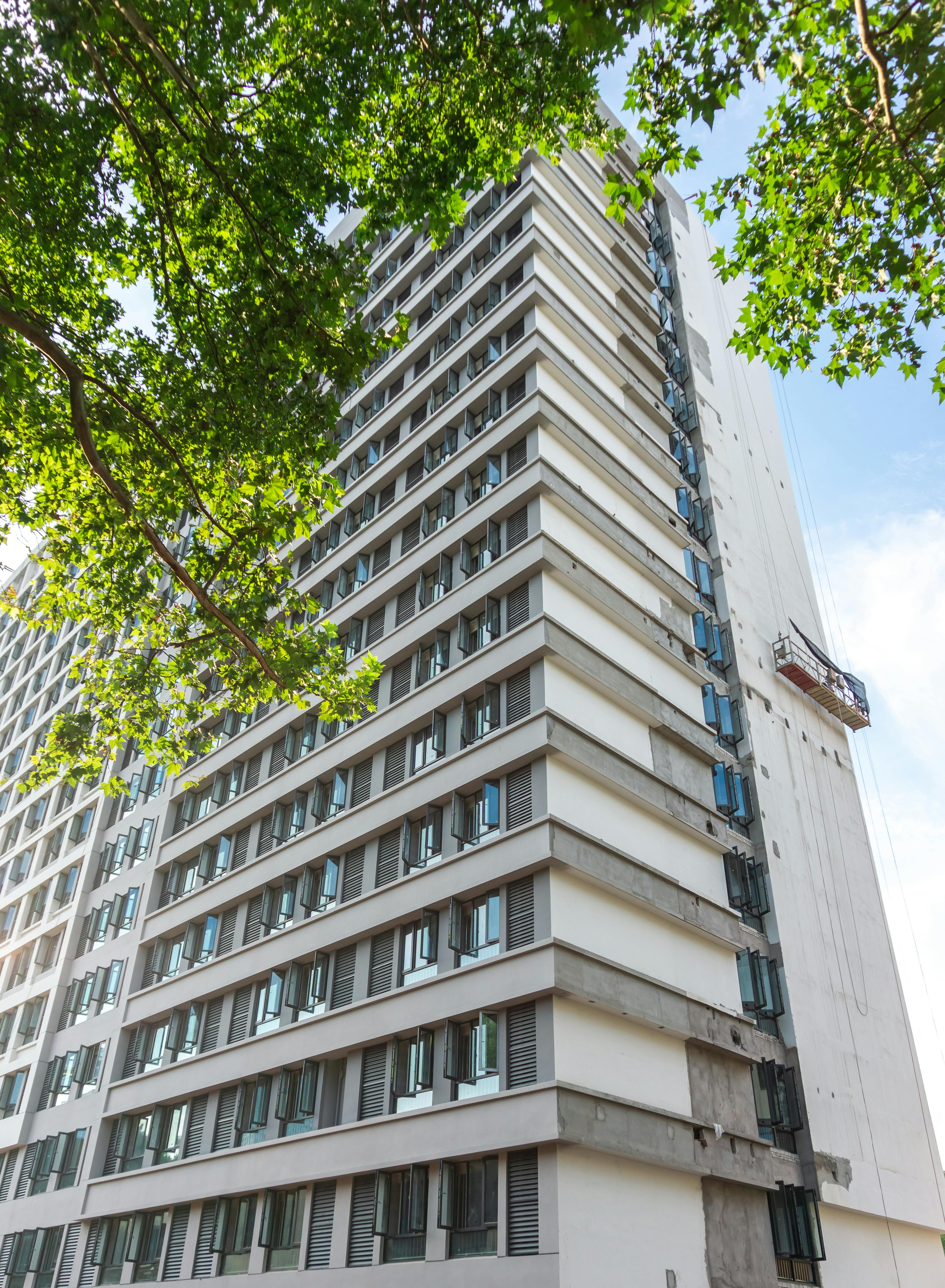 Brown High-rise Building · Free Stock Photo